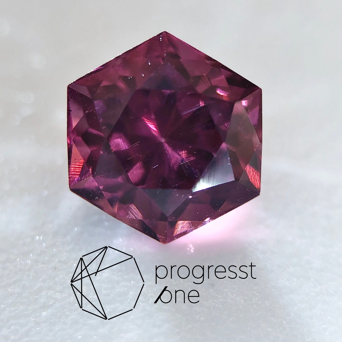 ロードライトガーネット0.86ct | progresstone