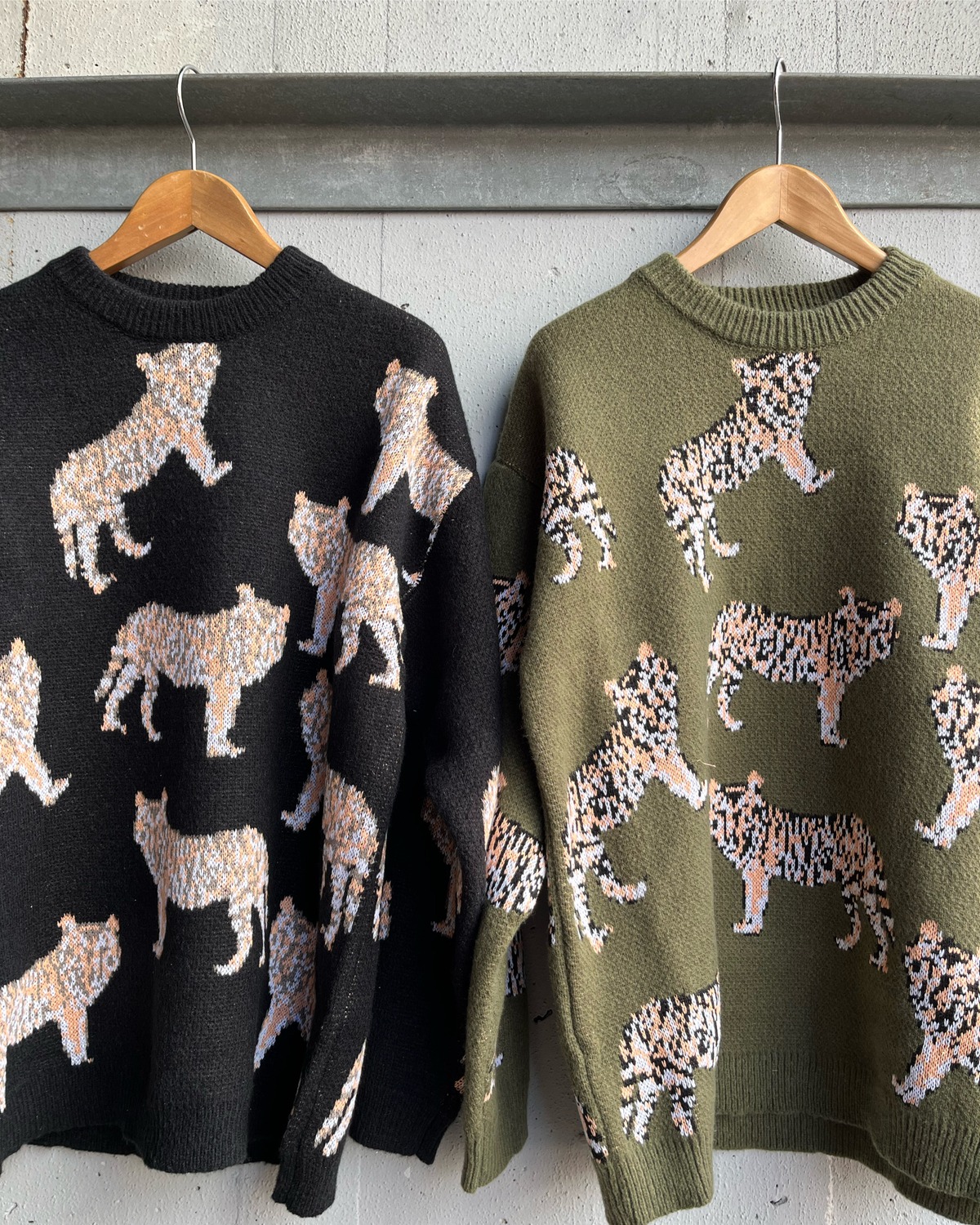 【Revo.】ﾀｲｶﾞｰﾊﾟﾀｰﾝ ｼﾞｬｶﾞｰﾄﾞ ﾆｯﾄ | 【in the ROOTS】ONLINE SHOP