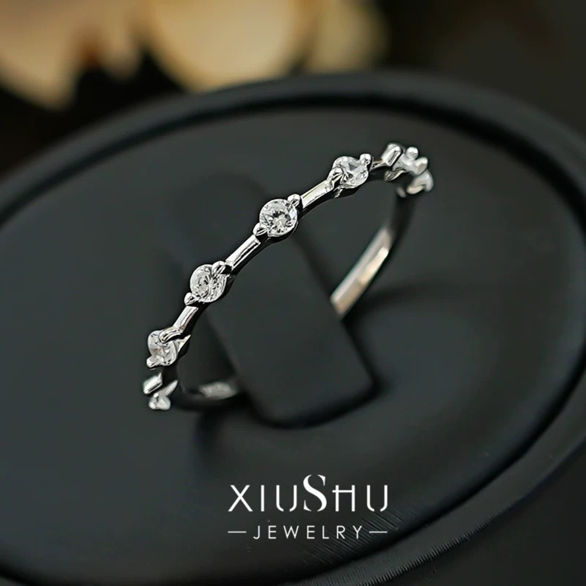 ラウンド 高炭素ダイヤモンド キラキラ ゴージャス レトロ リング シルバー925 エタニティリング ホワイト 白 ラウンド ハイカーボンダイヤモンド スター シンプル 重ね付け 小さい ミニ ...