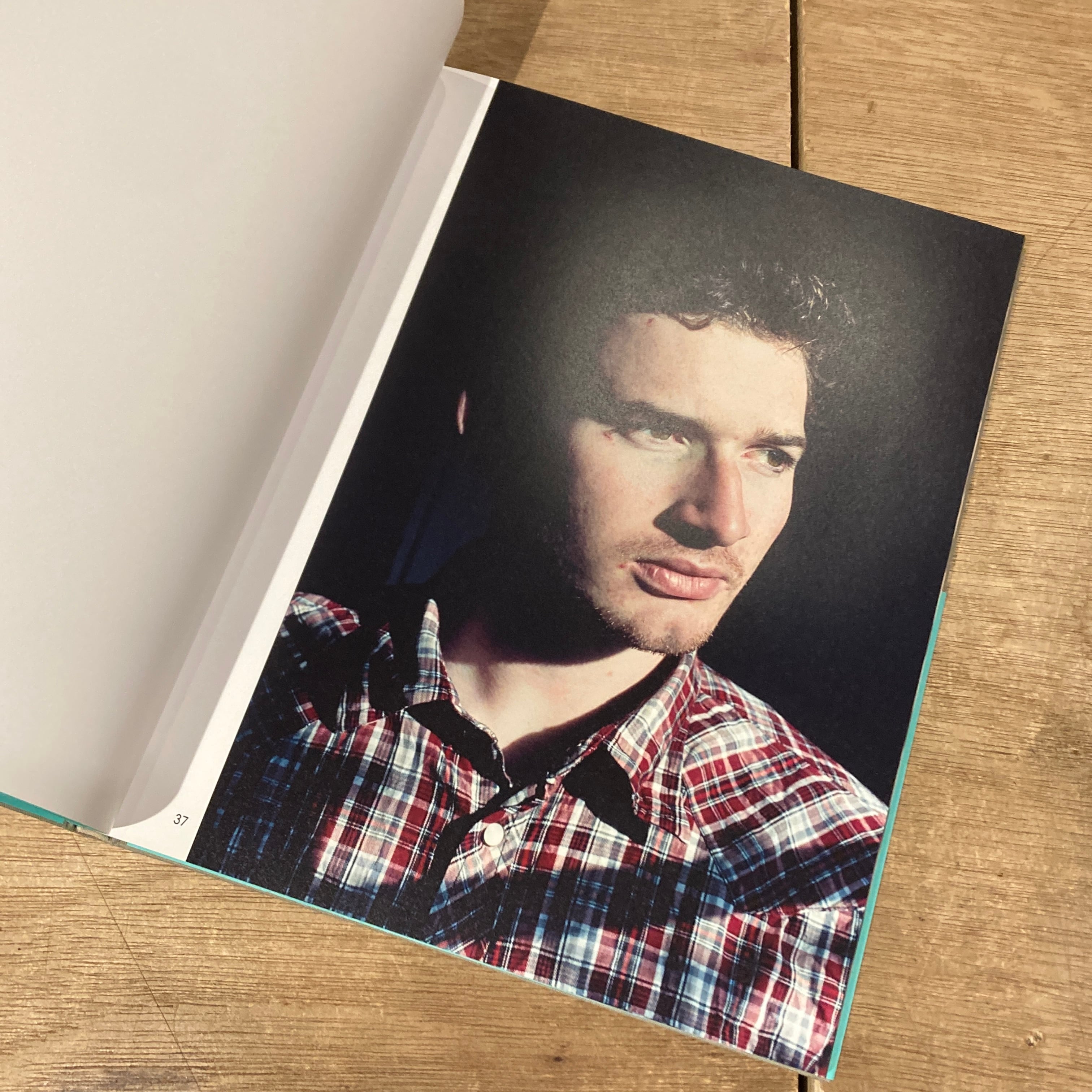 LIAR LUGNER / Ruth Erdt | 百年