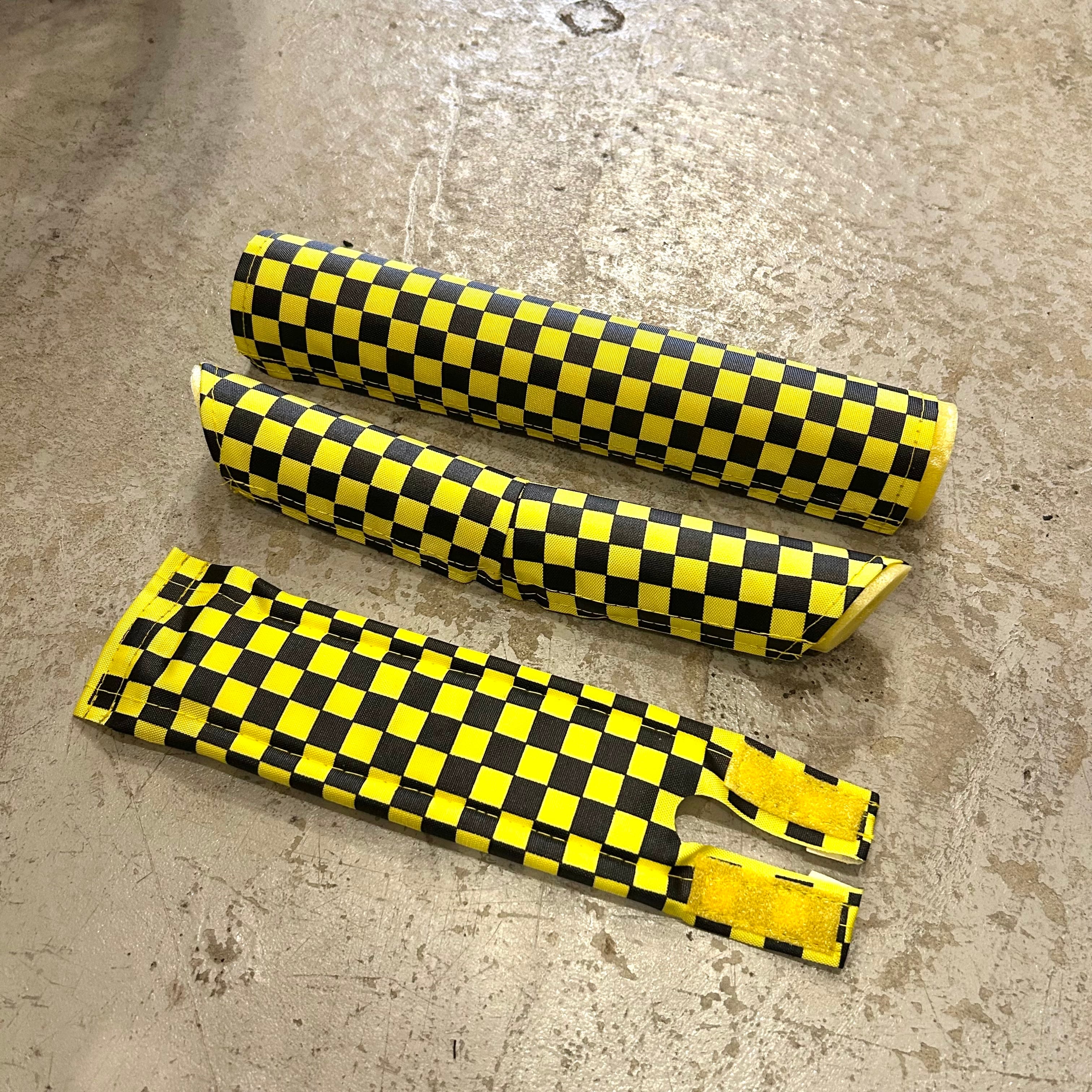 NOS "Checker" pad set | Pay ID