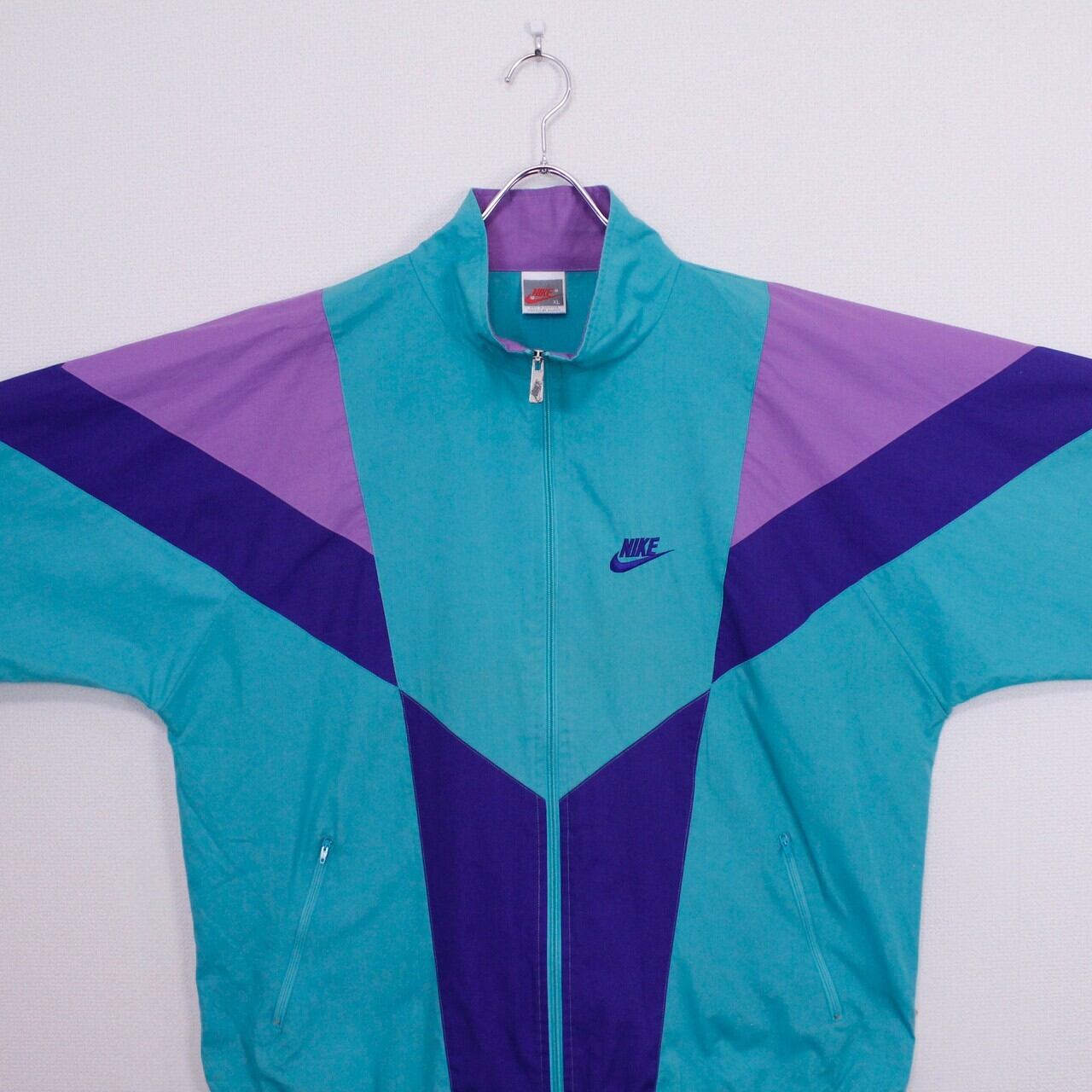 【act2】"NIKE" Color Switching Vintage Loose Track Jacket | Caka(カカ）下北沢古着 ...