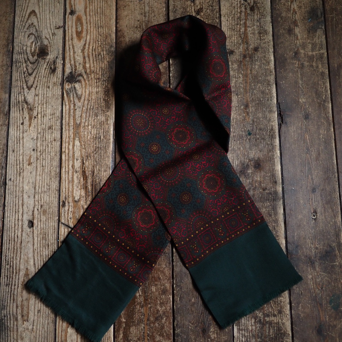 Euro Vintage Scarf ヨーロッパ ビンテージ スカーフ 総柄 | LITHIUM × Clover Over Dover