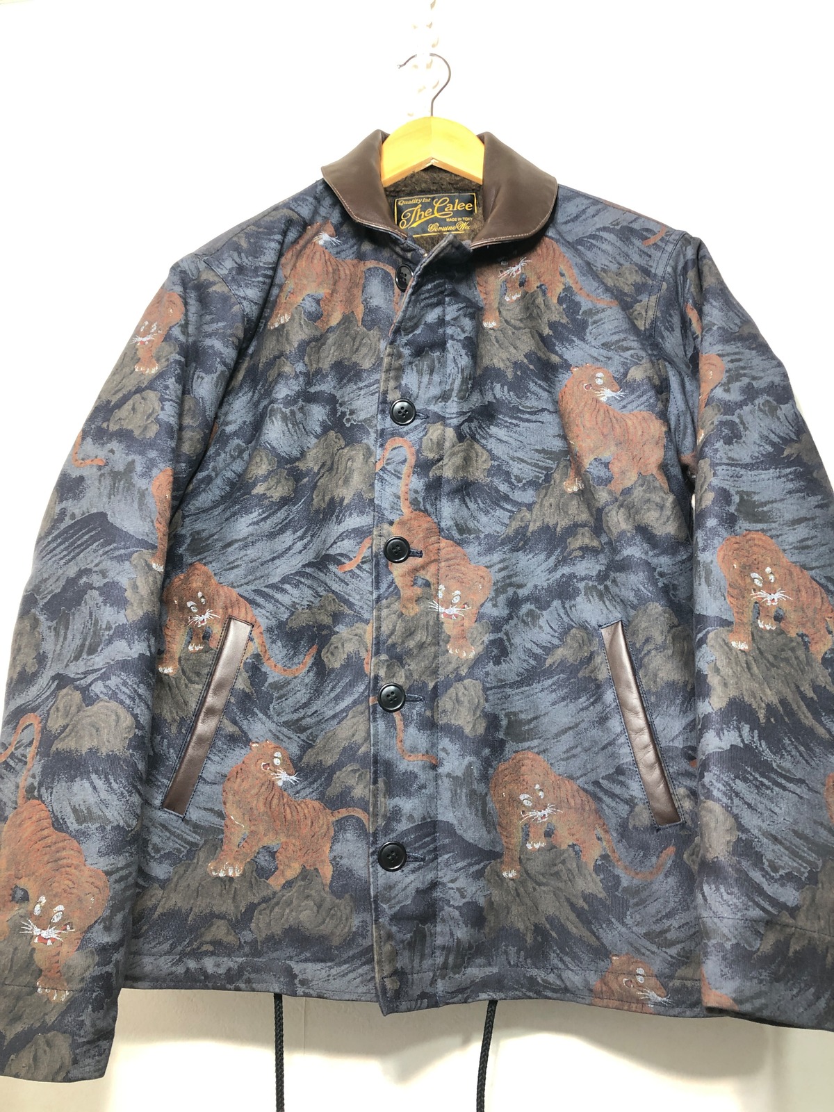 072103 CALEE 襟レザー N-1 デッキ ジャケット M トラ 虎 タイガー キャリー | workaholics