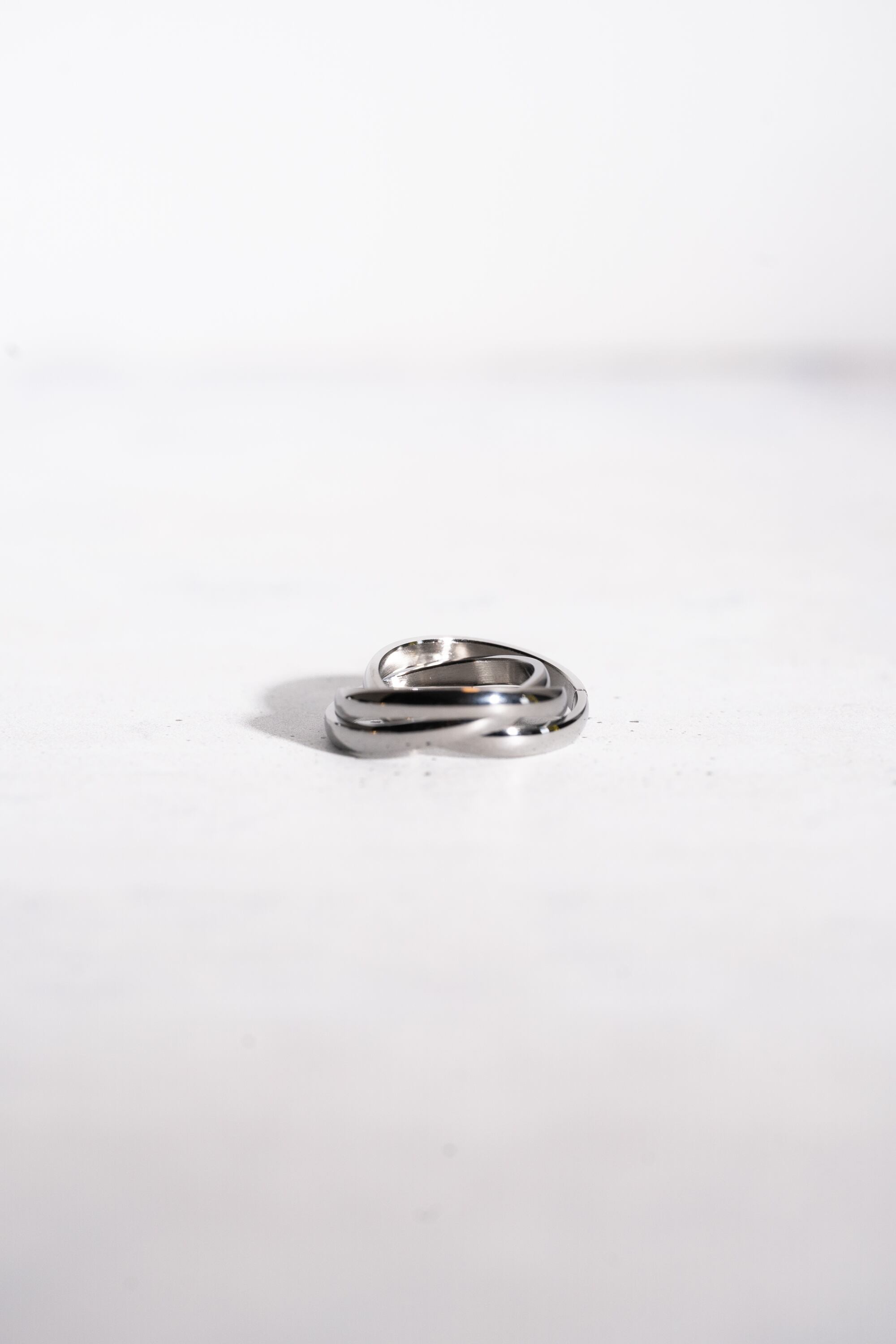 triple linked ring | crea.jewelry