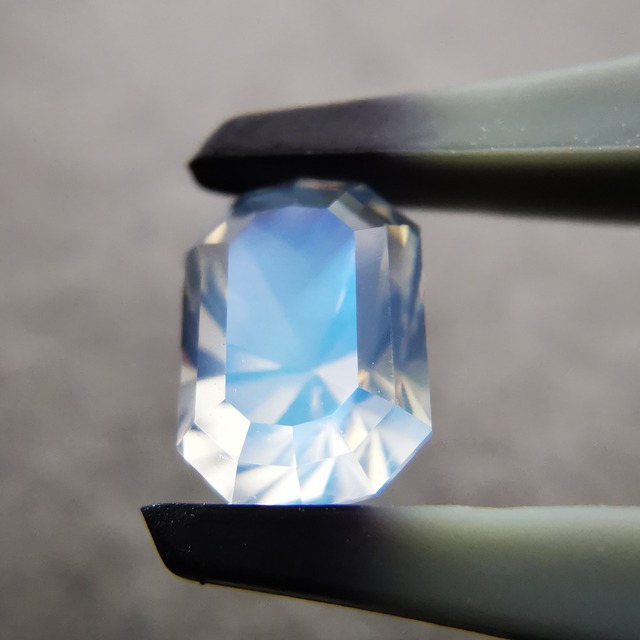 ブルームーンストーン 0.83ct / A-0654 | Tam＆Tam Gem