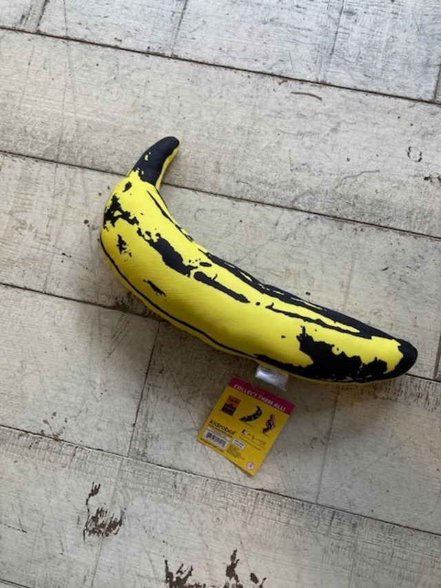 KIDROBOT andy warhol banana plush / キッドロボット アンディウォーホル バナナプラッシュ | kulaacb