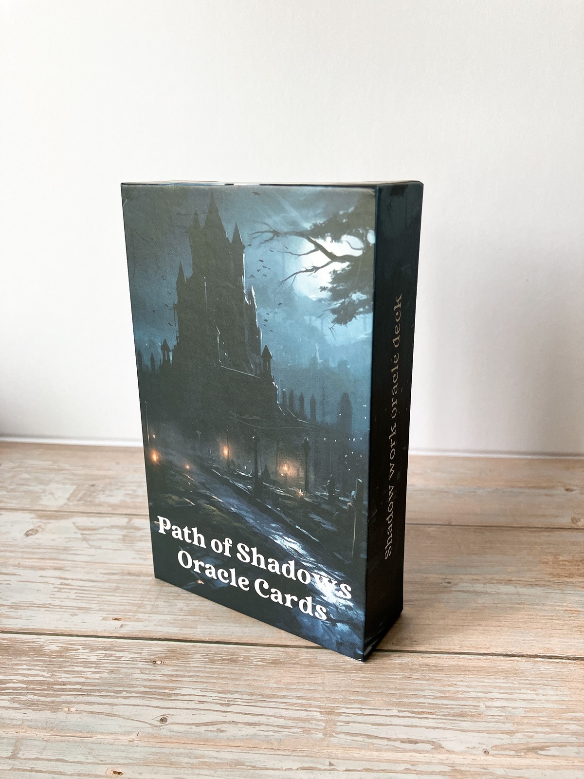 Path of Shadows Oracle Cards(正規品)内なる影と対峙し、光を見出すためのオラクルカード | LOURDES ...