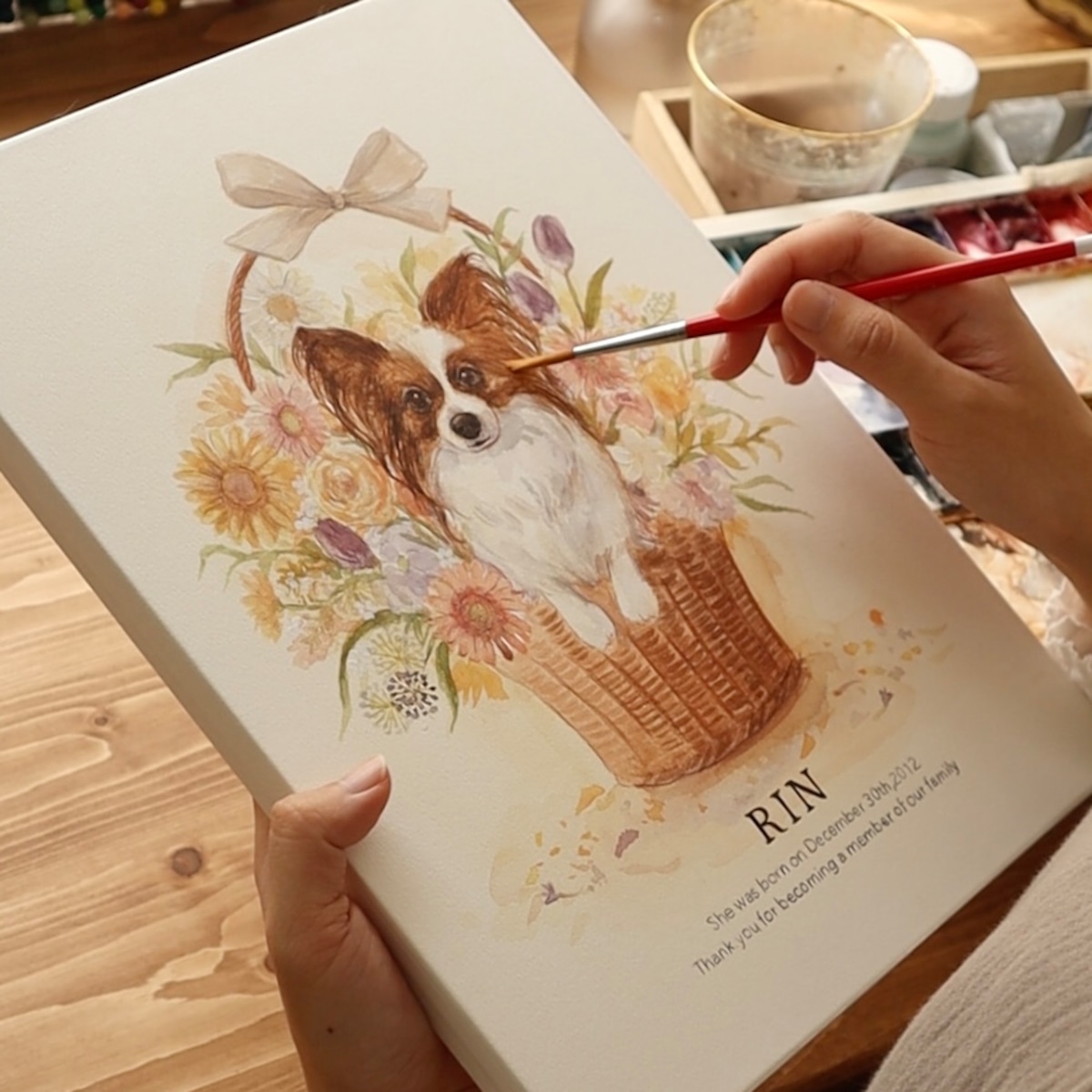 わんこの水彩似顔絵：花とバスケットデザイン | MARU illustrator