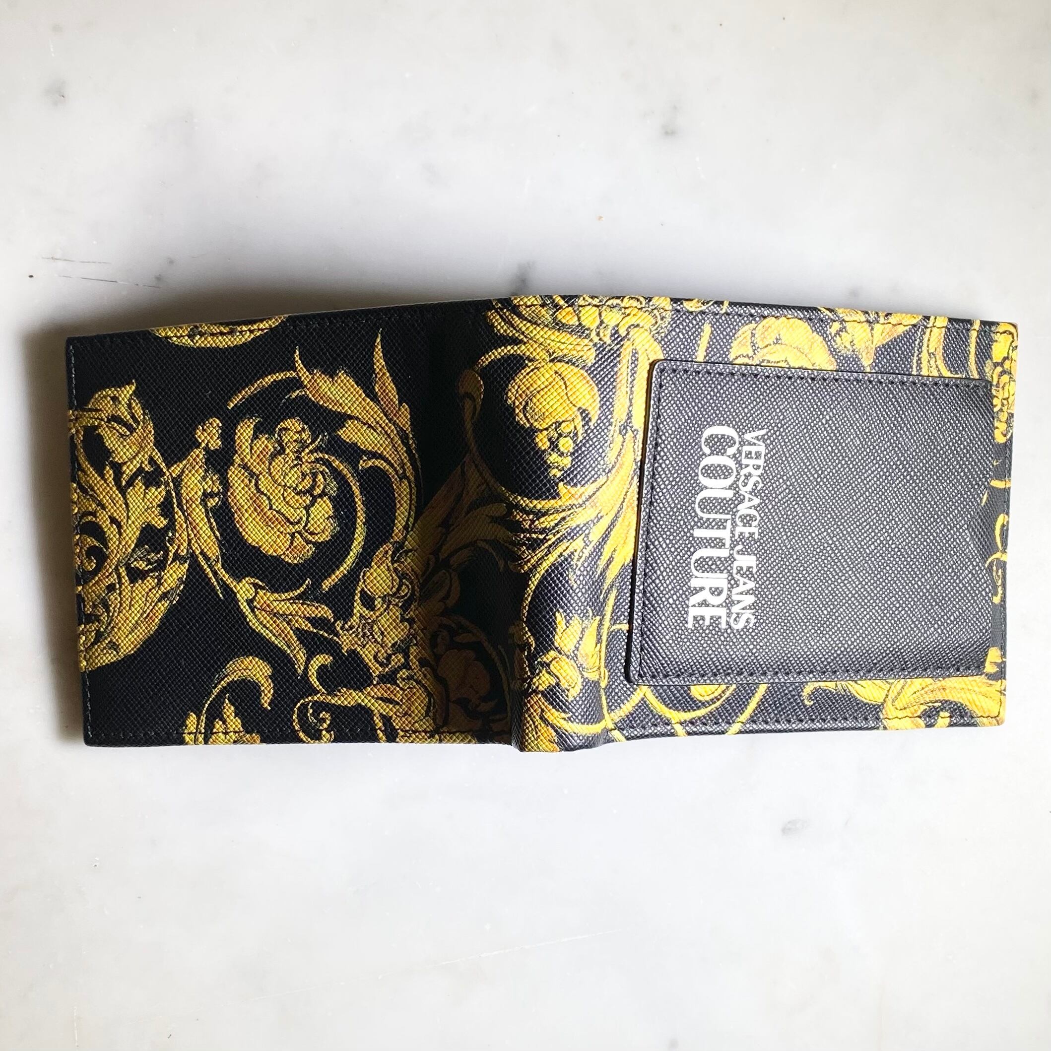 VERSACE bi-fold wallet “baroque” | NOIR ONLINE