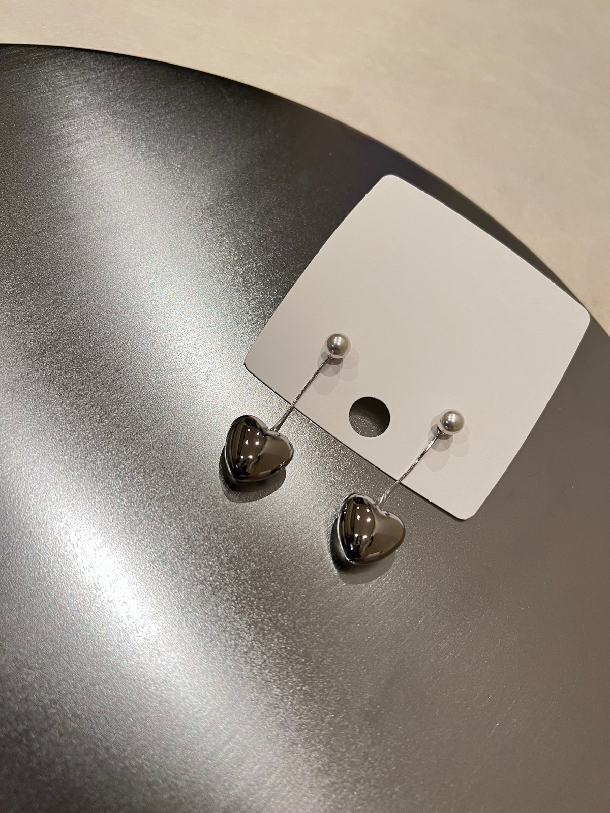 Plump Heart Earrings | Belre