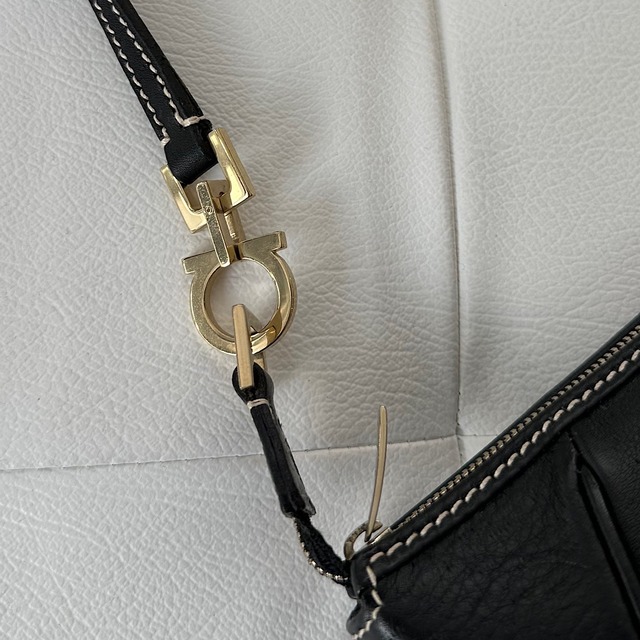 Salvatore Ferragamo ” mini shoulder bag | charme