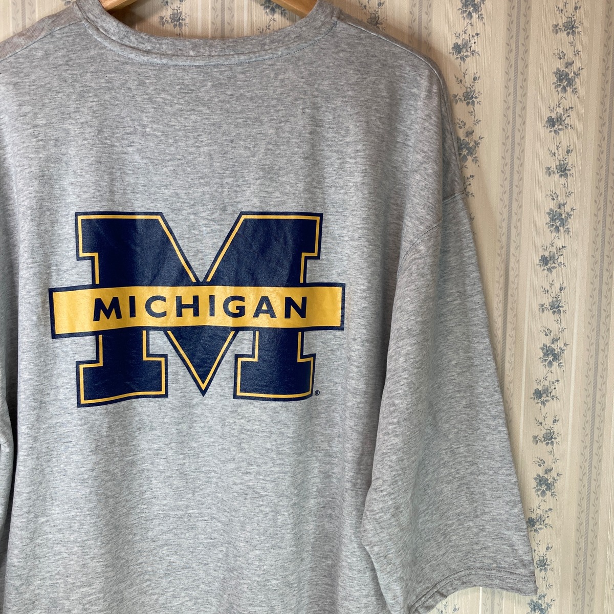 【NCAA】アメリカン カレッジ MICHIGAN ワイドシルエット 七分丈 ロンT ビッグロゴ バックプリント メンズライク | レトロ ...