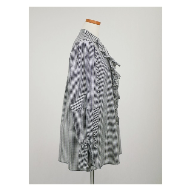 Center frill gather blouse | BéBéoD