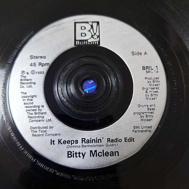 Bitty Mclean - It Keeps Rainin' / True True True // Brilliant! 7inch ...