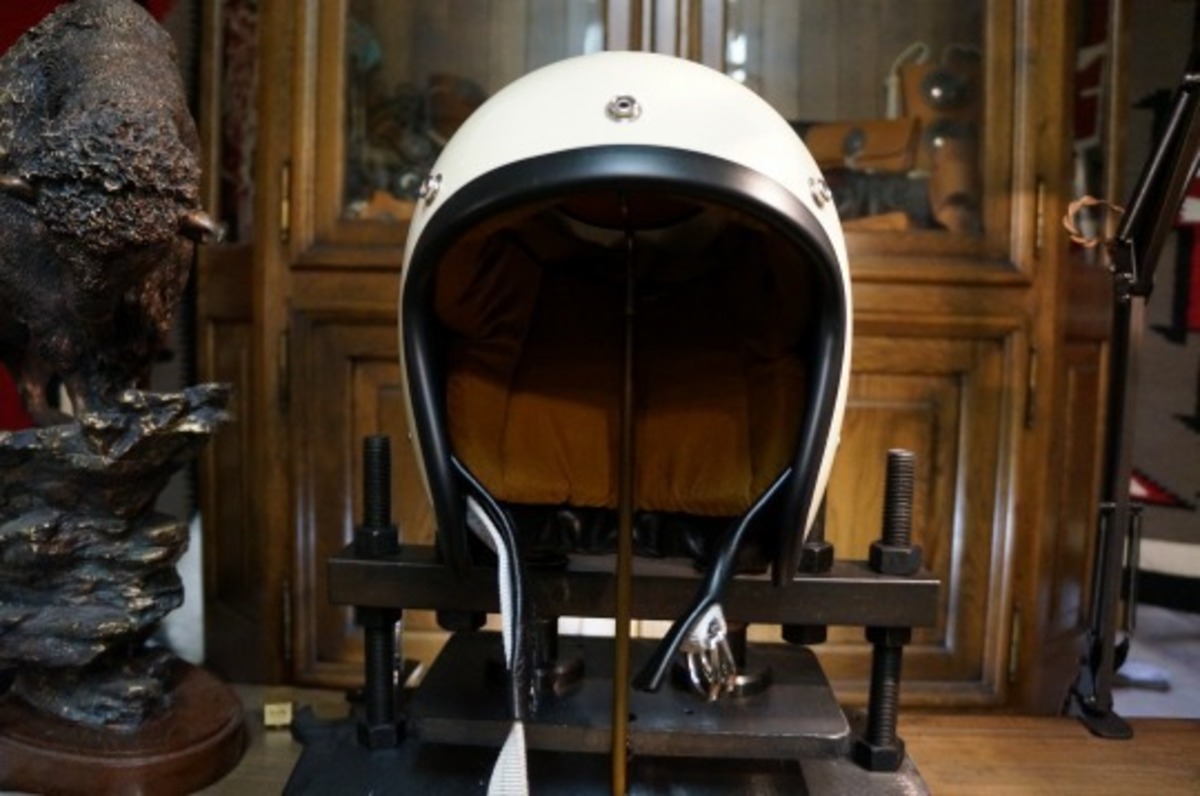 TL-JET ivory | trqueleather