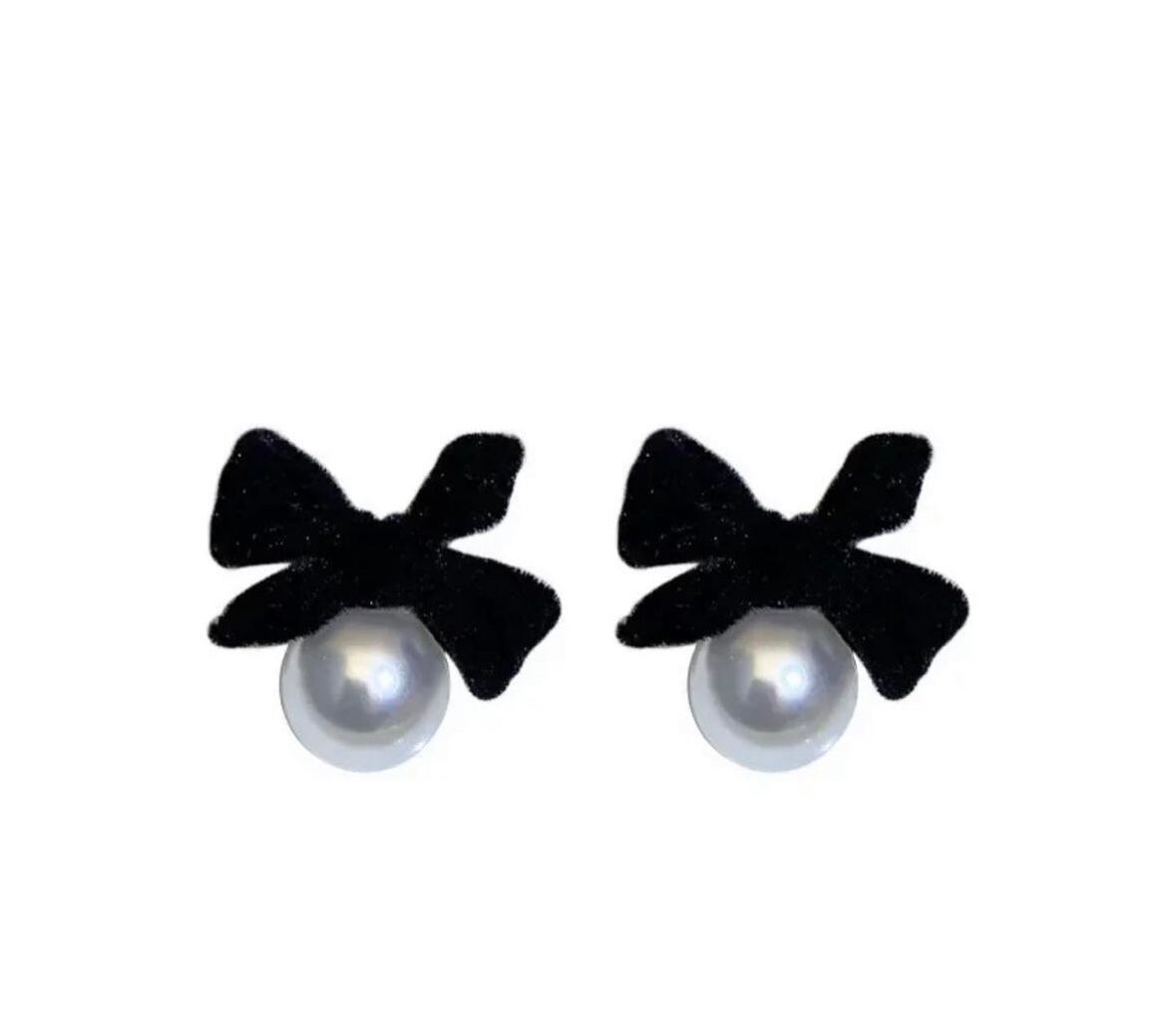 黒リボンパールピアス | Pay ID 黒リボンパールピアス | Pay ID
