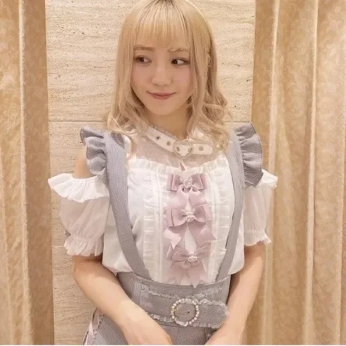 ロリータスウィートガールブラウス、オールマッチトップ、日本製ミン、マスボウ、コントラストカラーシャツ、オフショルダー、半袖 ...