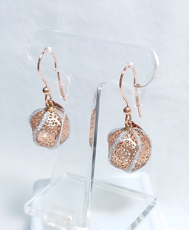 NEONERO ネオネロ ITALY 750 地金 ピアス（321791） | LAGOON