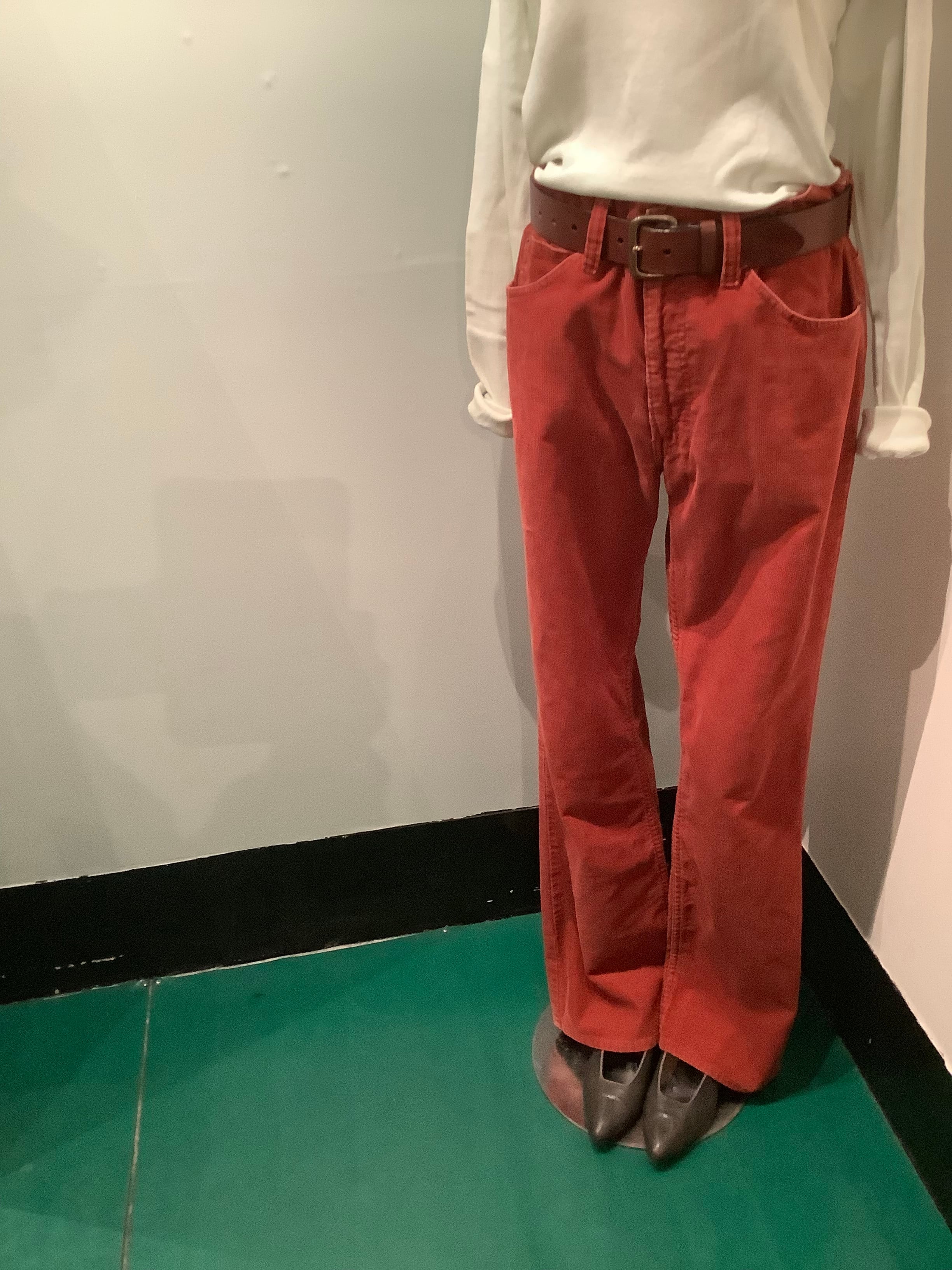 ユニセックス】80年代 Levi's 517 ブーツカットコーデュロイ ユニセックス】80年代 Levi's 517 ブーツカットコーデュロイ