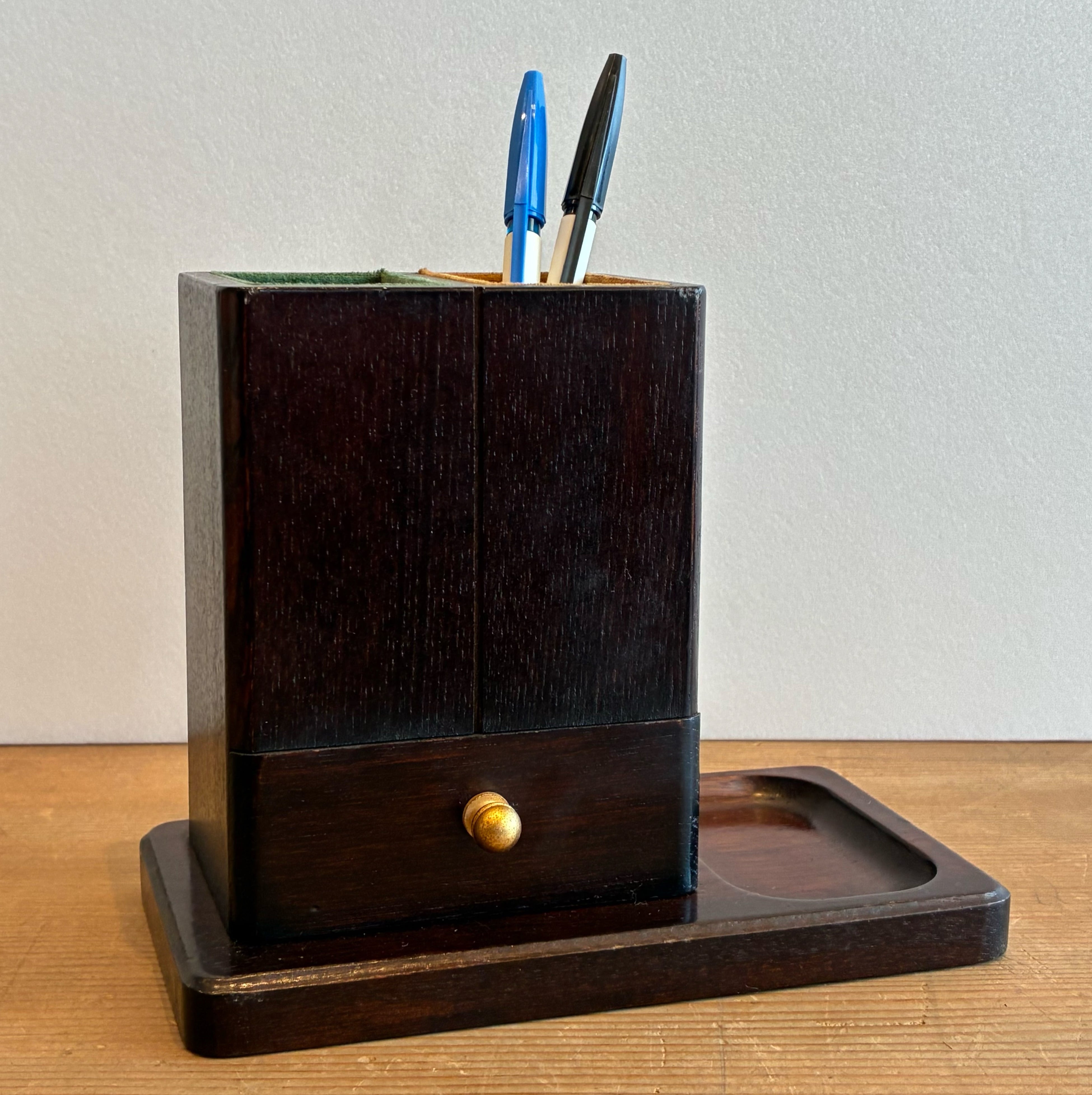 Vintage pen stand | POTLATCH