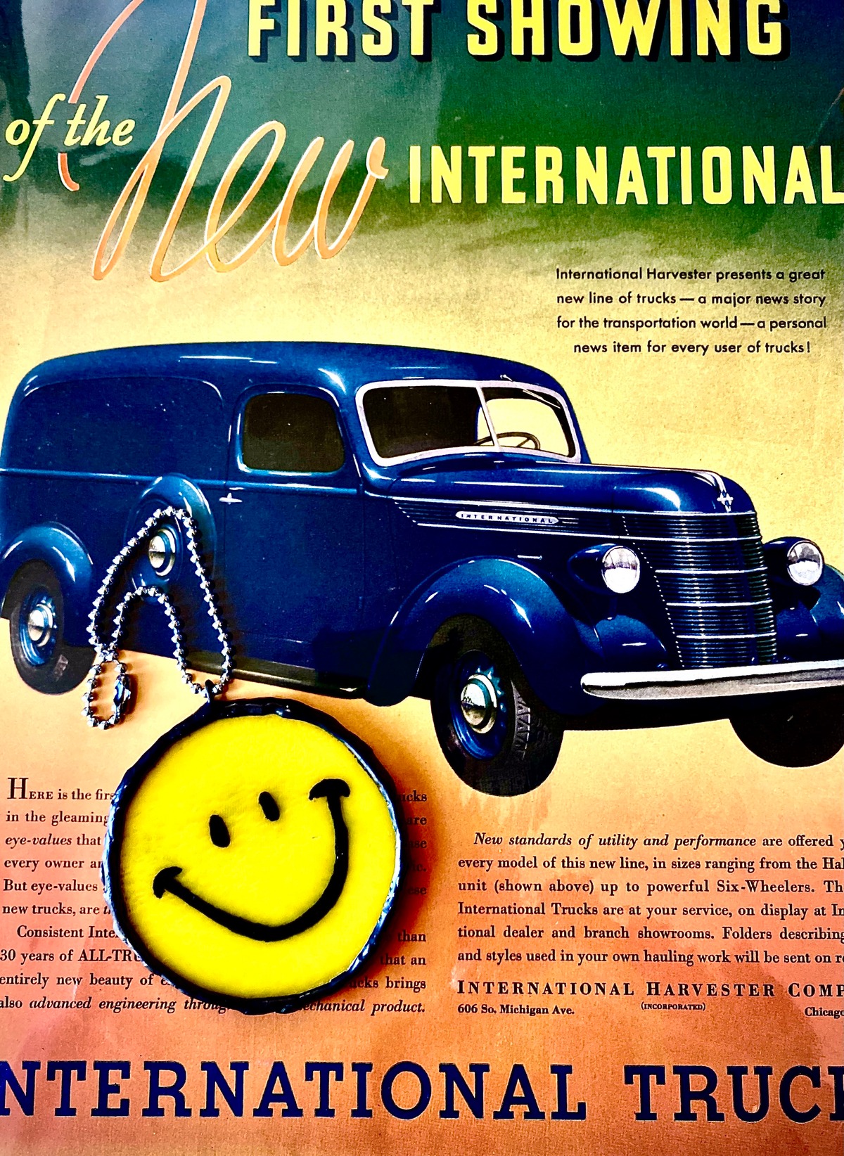 Kustom order Stained glass Smile sun catcher L size | Heimer’s