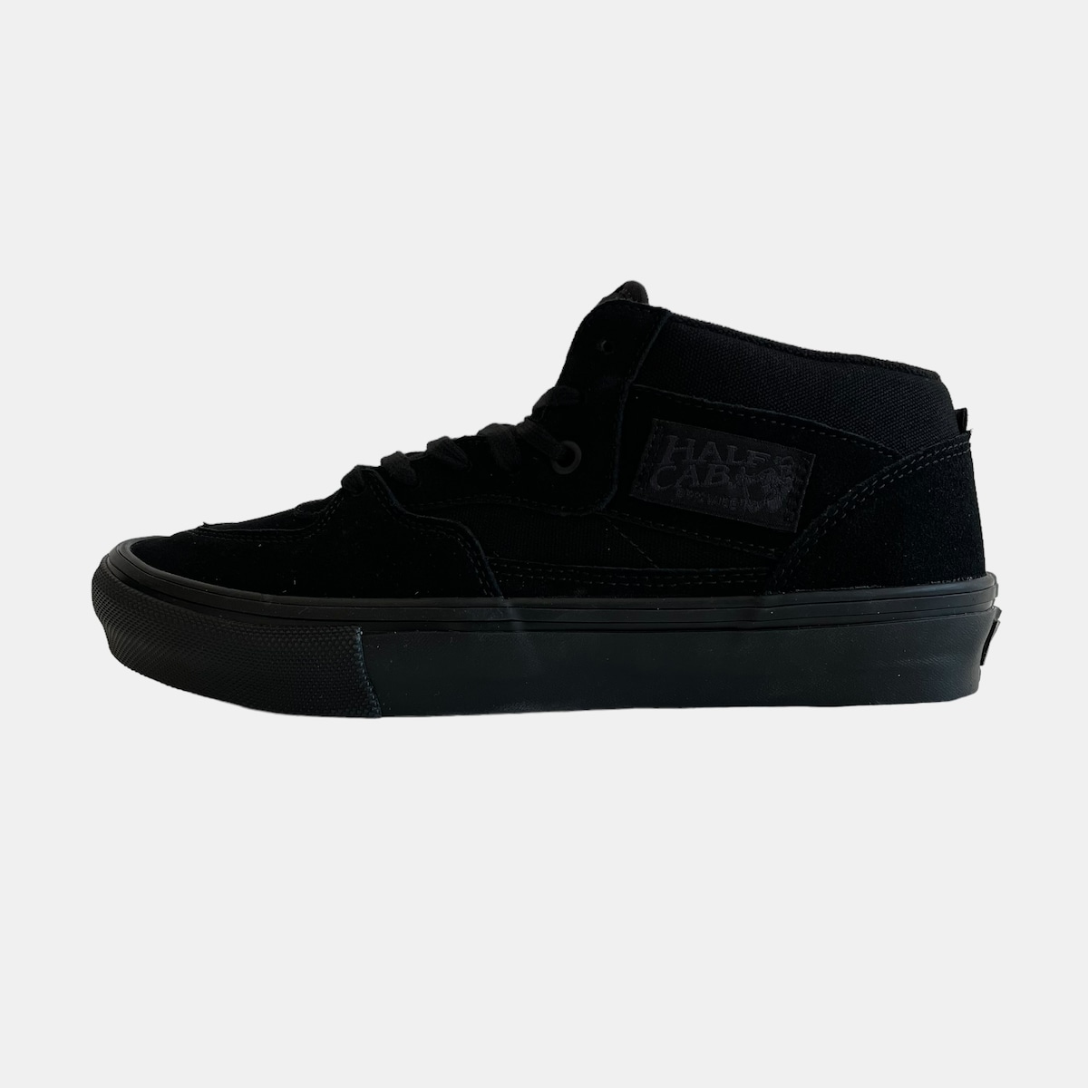 VANS SKATE HALF CAB - BLACK | REVERSE STORE