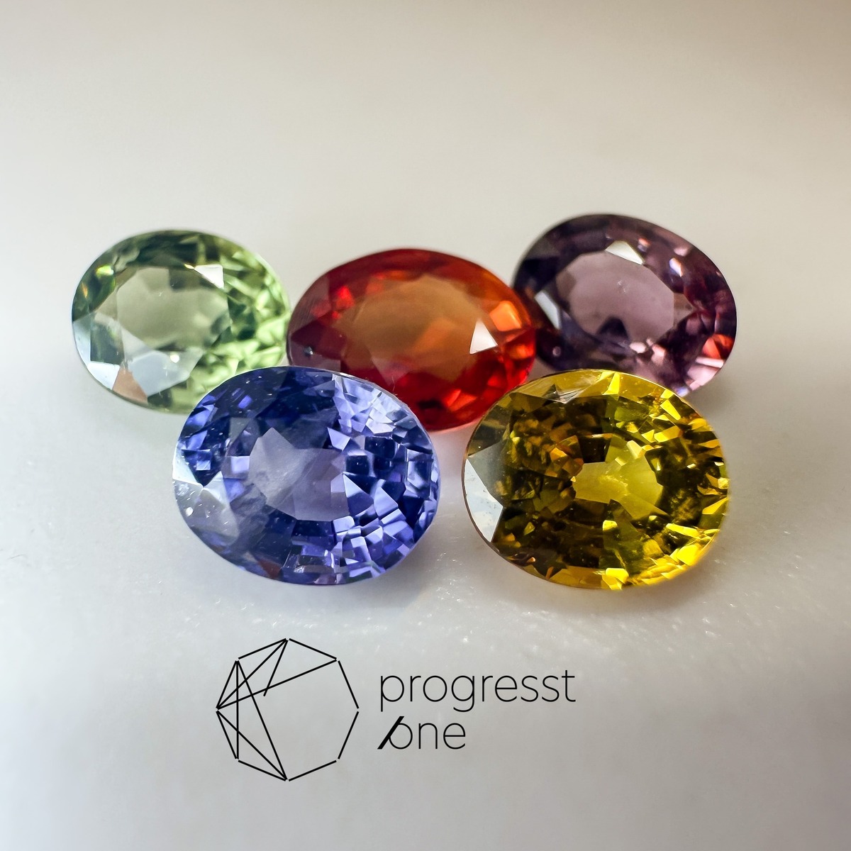 マルチカラーサファイアtotal2.54ct | progresstone