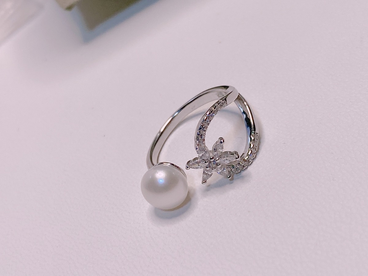 1333 ホワイト淡水パールシルバー925 | AIKAWAPLANET CO.LTD