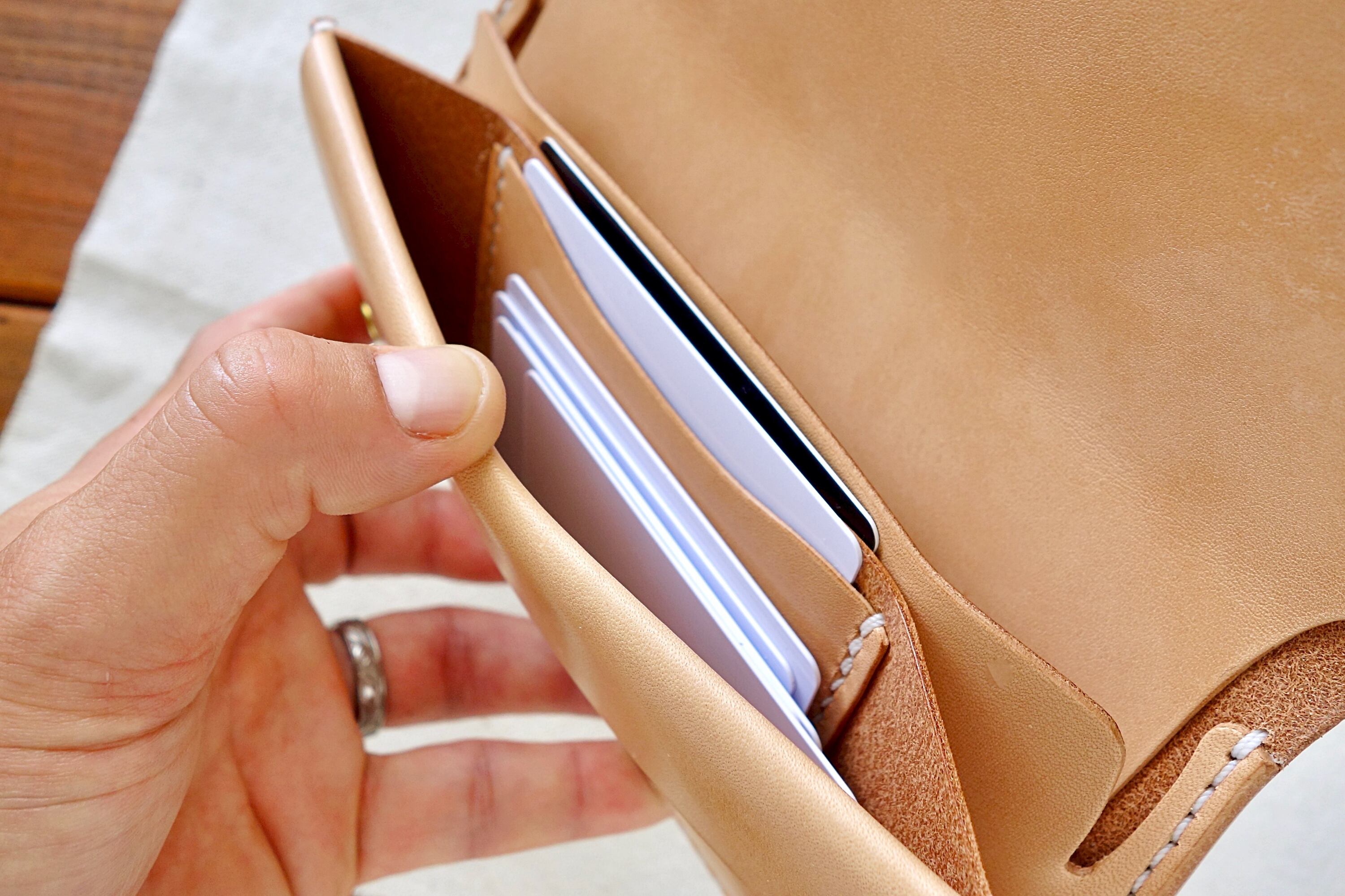 BunsWallet Long バンズロングウォレット 長財布 送料無料 BWL-B | LIFE leatherworks