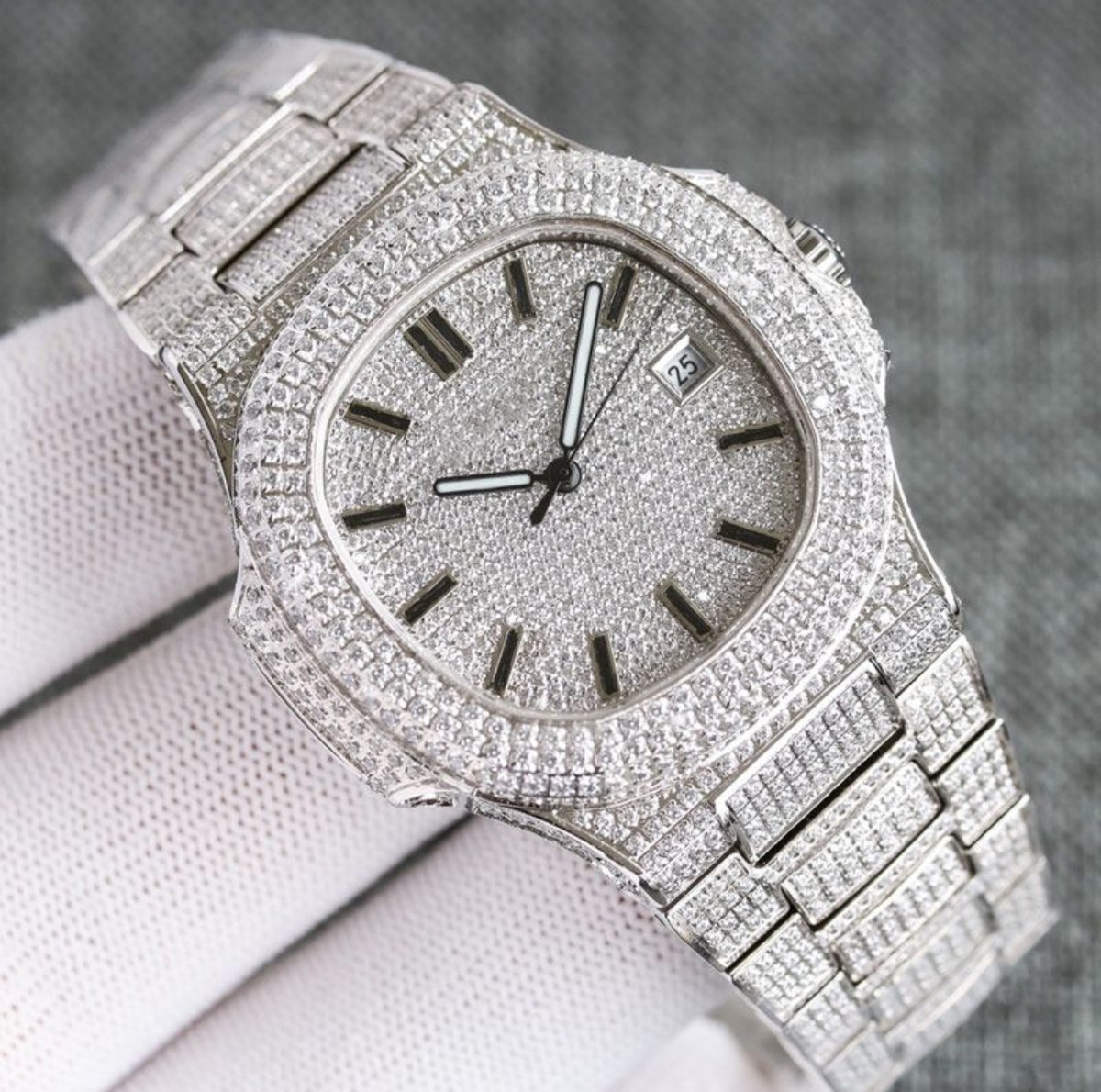 【Ice92】Iced Out Glacier Royale Watch【Moissanite/SILVER】 | iceluxe