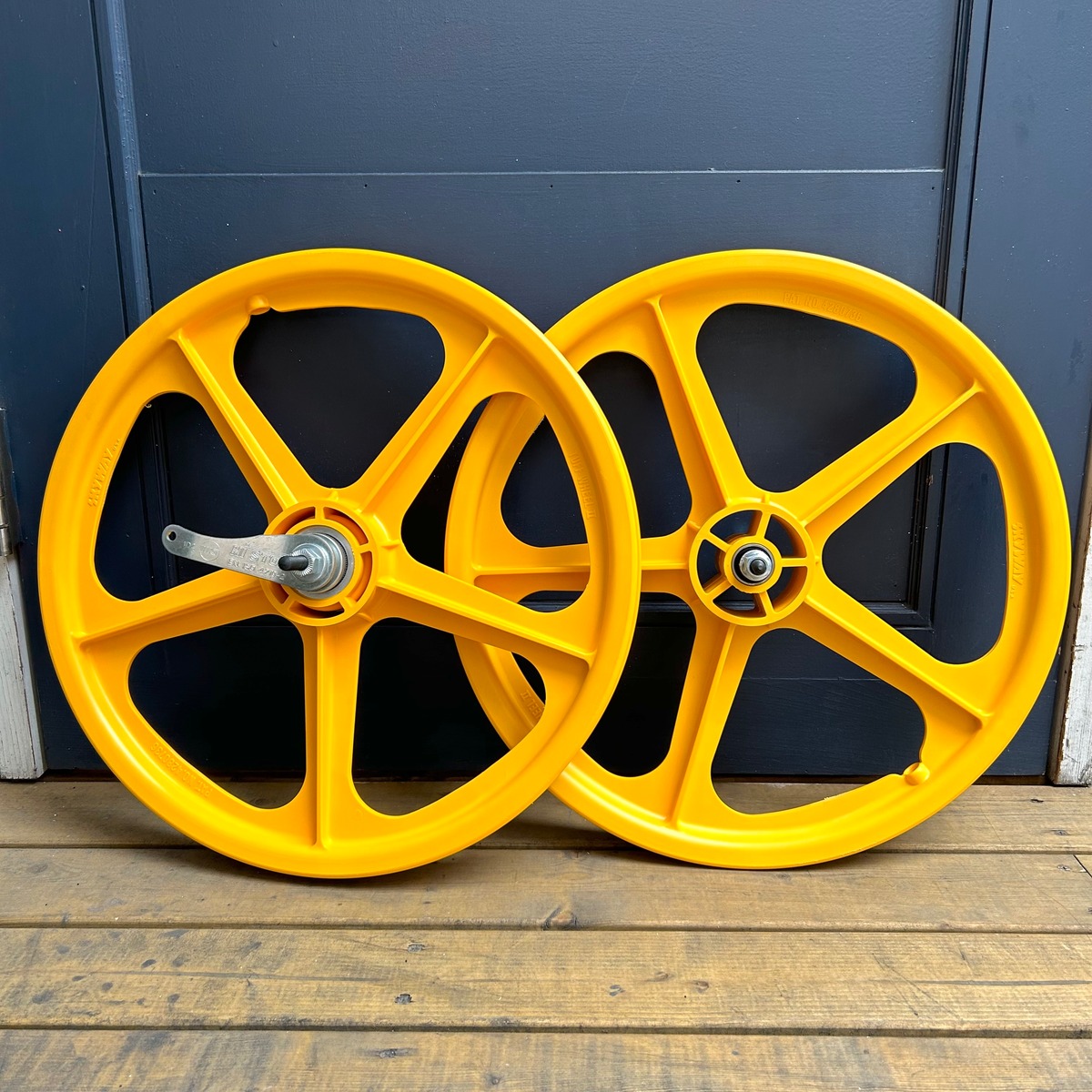 "NEW" SKYWAY TUFF WHEEL Ⅱ / COASTER SET | SCREAMINWHEELS