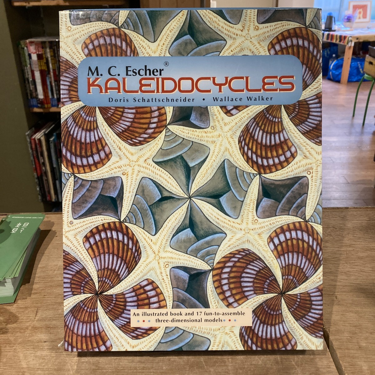 M.C.Escher KALEIDOCYCLES Box Edition / Doris Schattschneider, Wallace ...