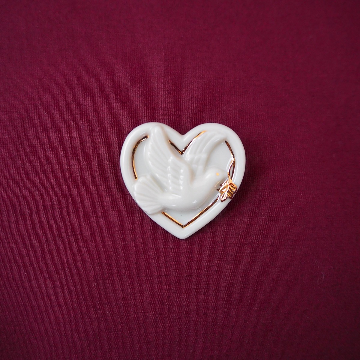 #010 LENOX Brooch - Heart Dove | Onunu｜心ときめくアメリカンヴィンテージ雑貨