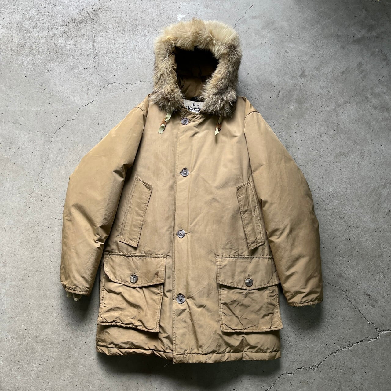 70年代 WOOLRICH ウールリッチ アークティックパーカー ダウンジャケット メンズM相当 古着 70s ヴィンテージ ビンテージ ベージュ 【ナイロンジャケット】【NEW23 ...