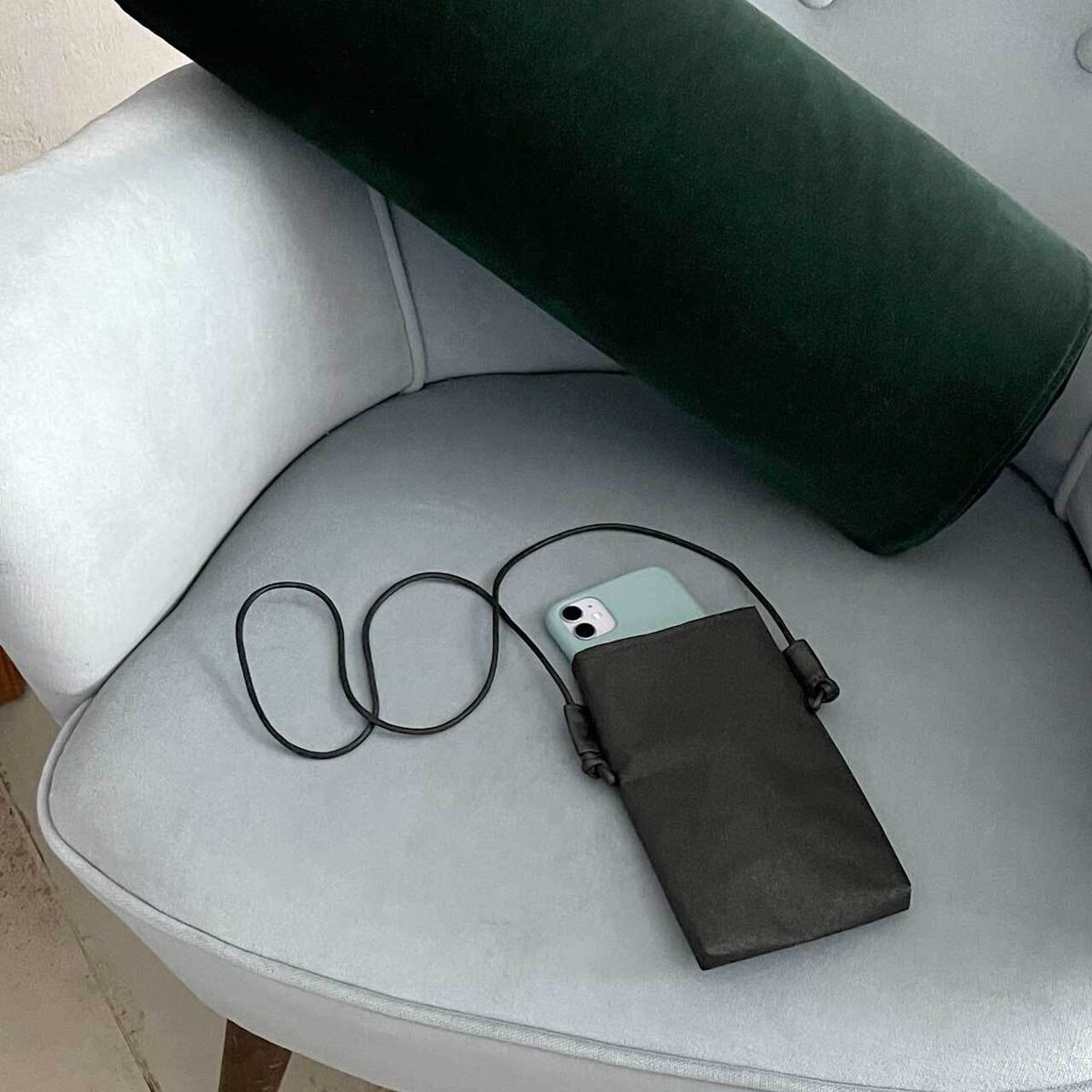 mini glitter ポシェット(ブラック) | lilyl