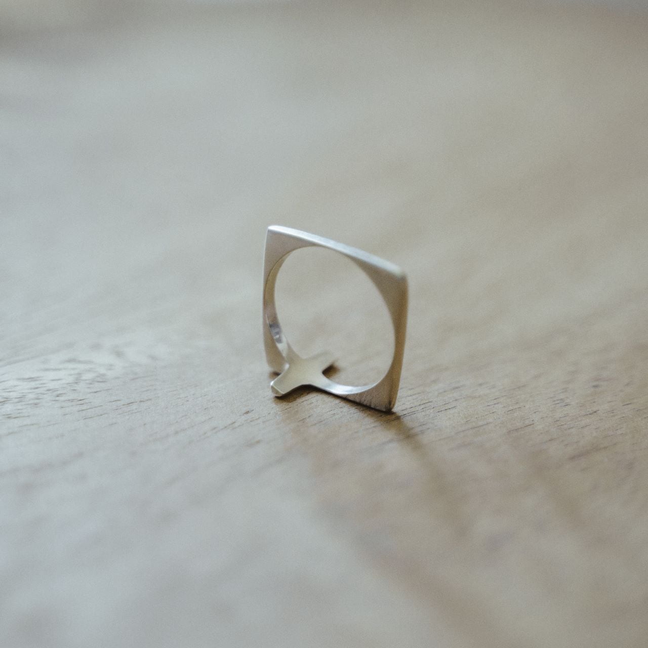 Ring M10 | Silverbird