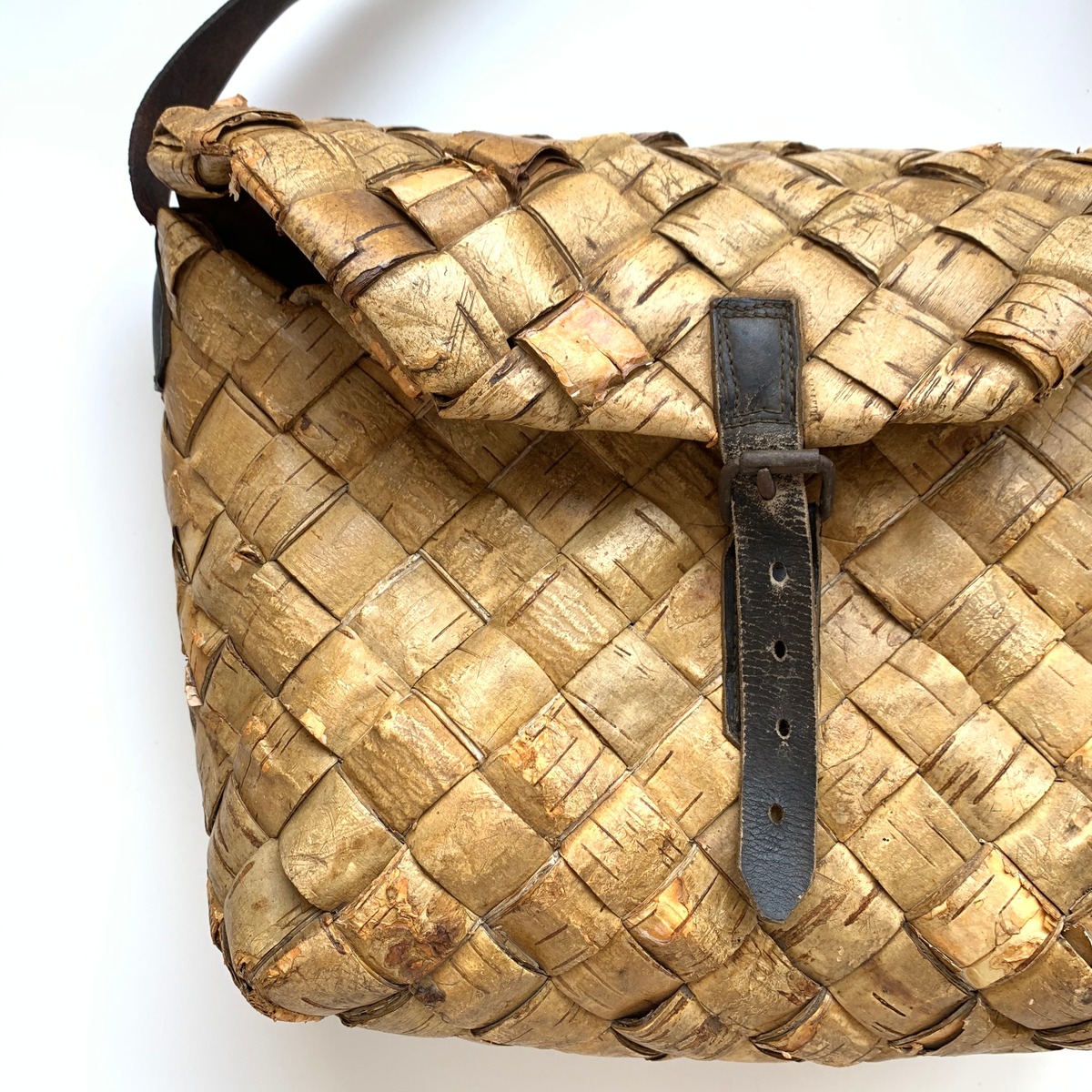 Birch Bark Bag | troldhaugen antiques ｜ 北欧アンティーク・古道具