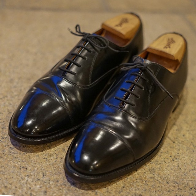 OLD JOHN WHITE STRAIGHT-TIP | STRAYSHEEP ONLINE