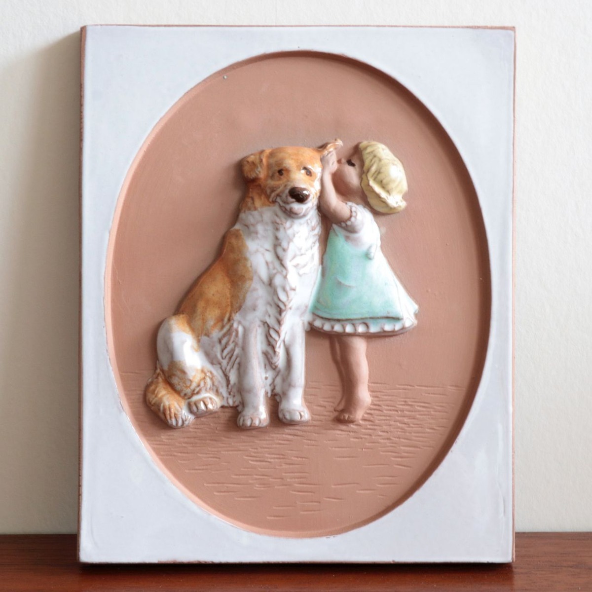【c7196】犬と少女の陶板 (22㎝) [Jie Gantofta / Sweden] | 北欧ヴィンテージ雑貨 Prae Interior(プラエ インテリア)