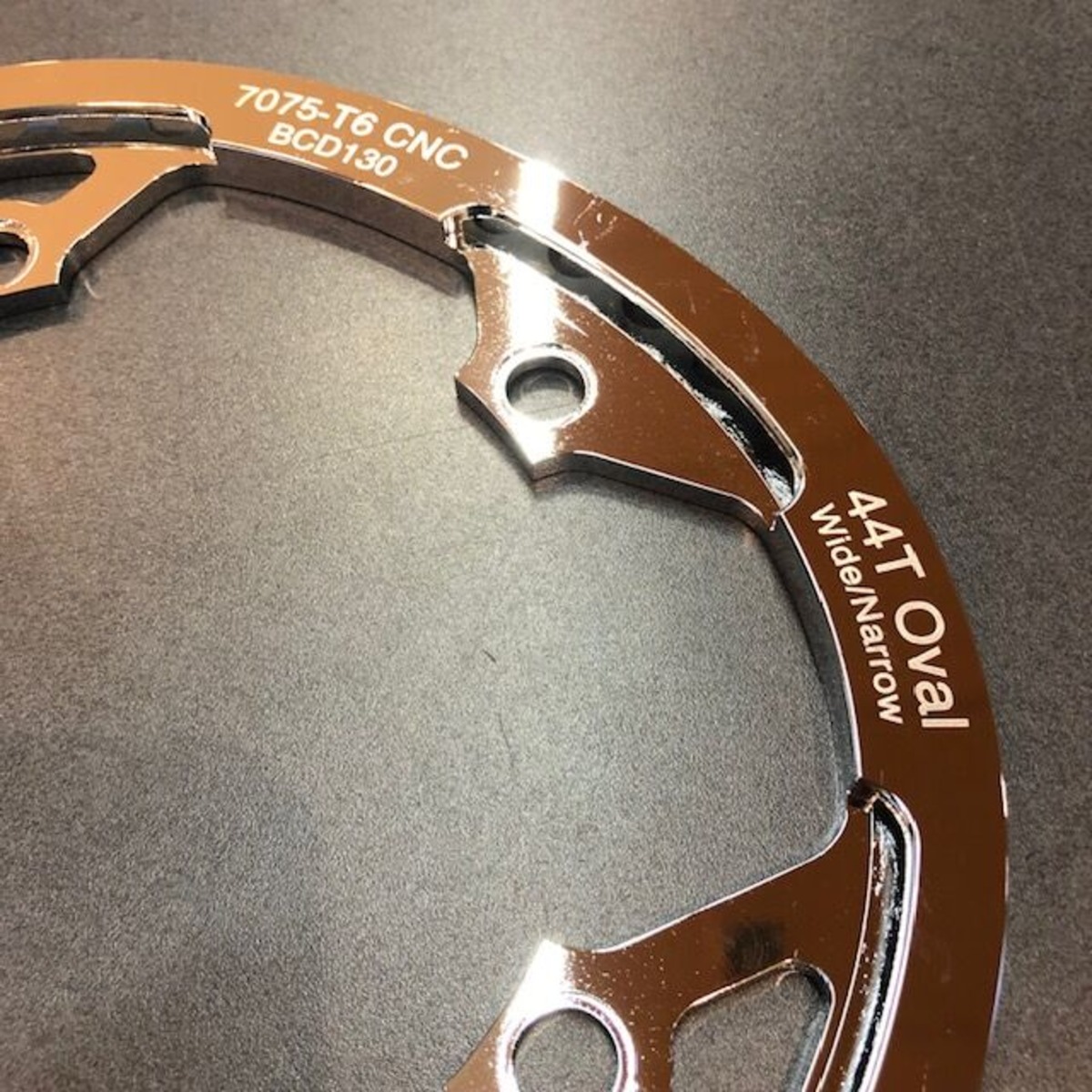 H&H 44T Chain Guard Oval Chainring【クローム】 | LORO ONLINE STORE