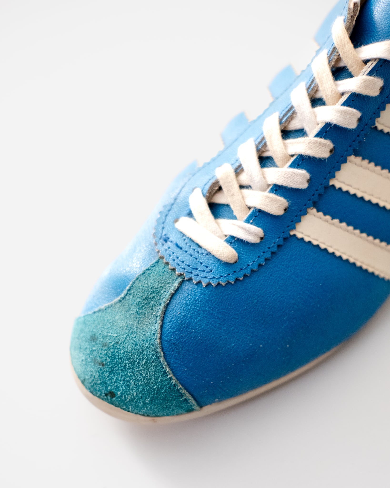 [70's] "adidas" REKORD Leather Training Shoes (Made in Roumania ...