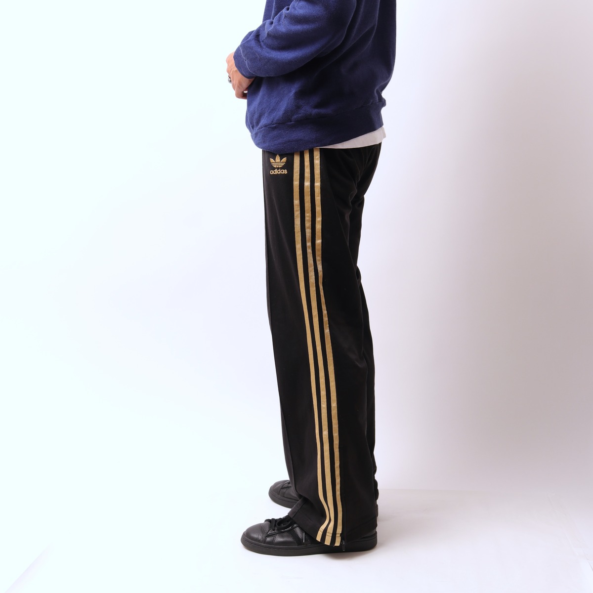 adidas Straight Fit Track Pants ”black goldline” 214021 | ulc vintage ...