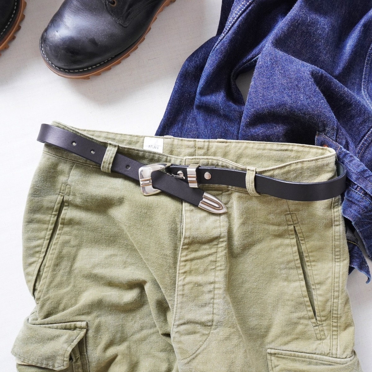 MOONSHIN LEATHER-ムーンシャインレザー-Austin Buckle Belt | Rabbit Hutch second place