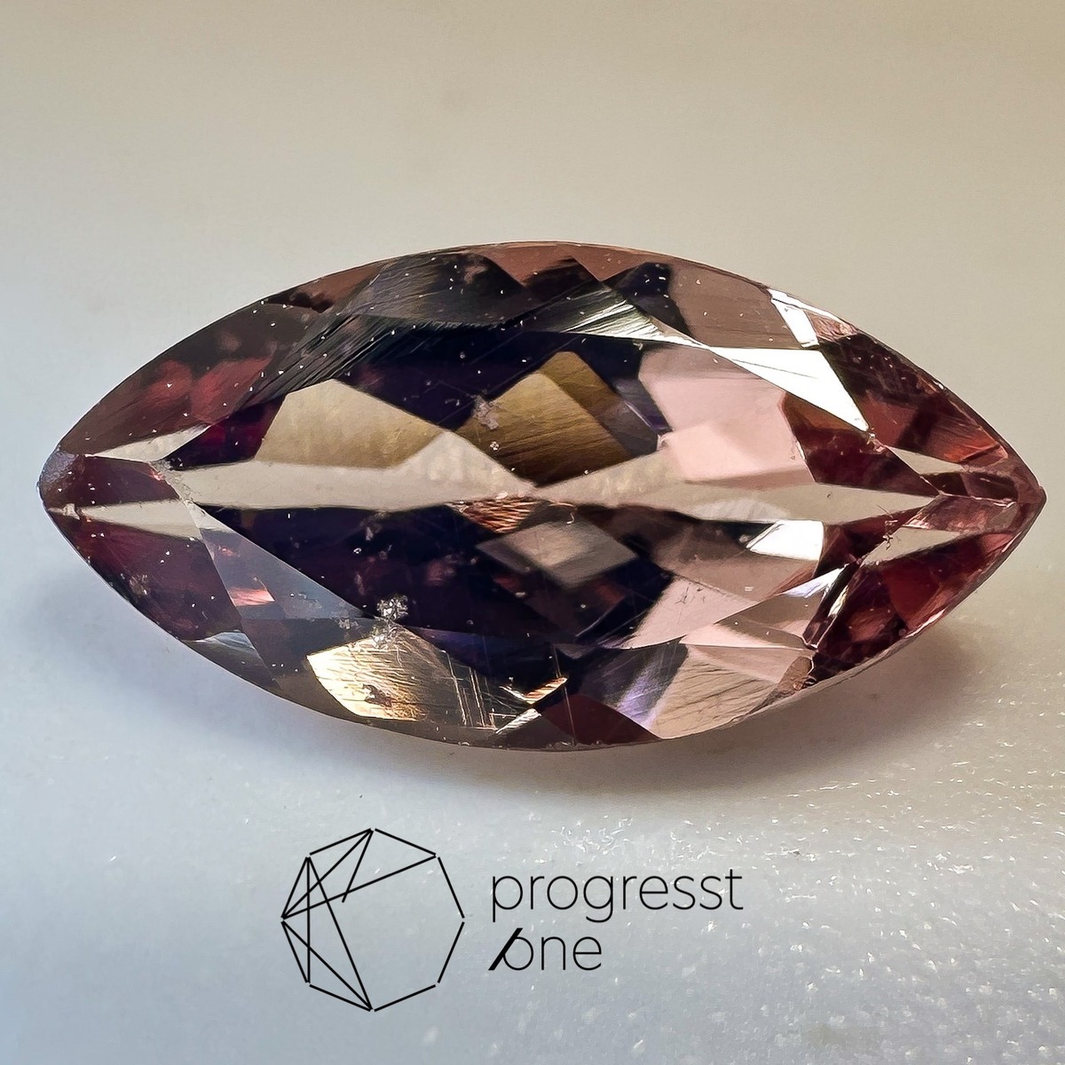 マラヤガーネット1.30ct | progresstone