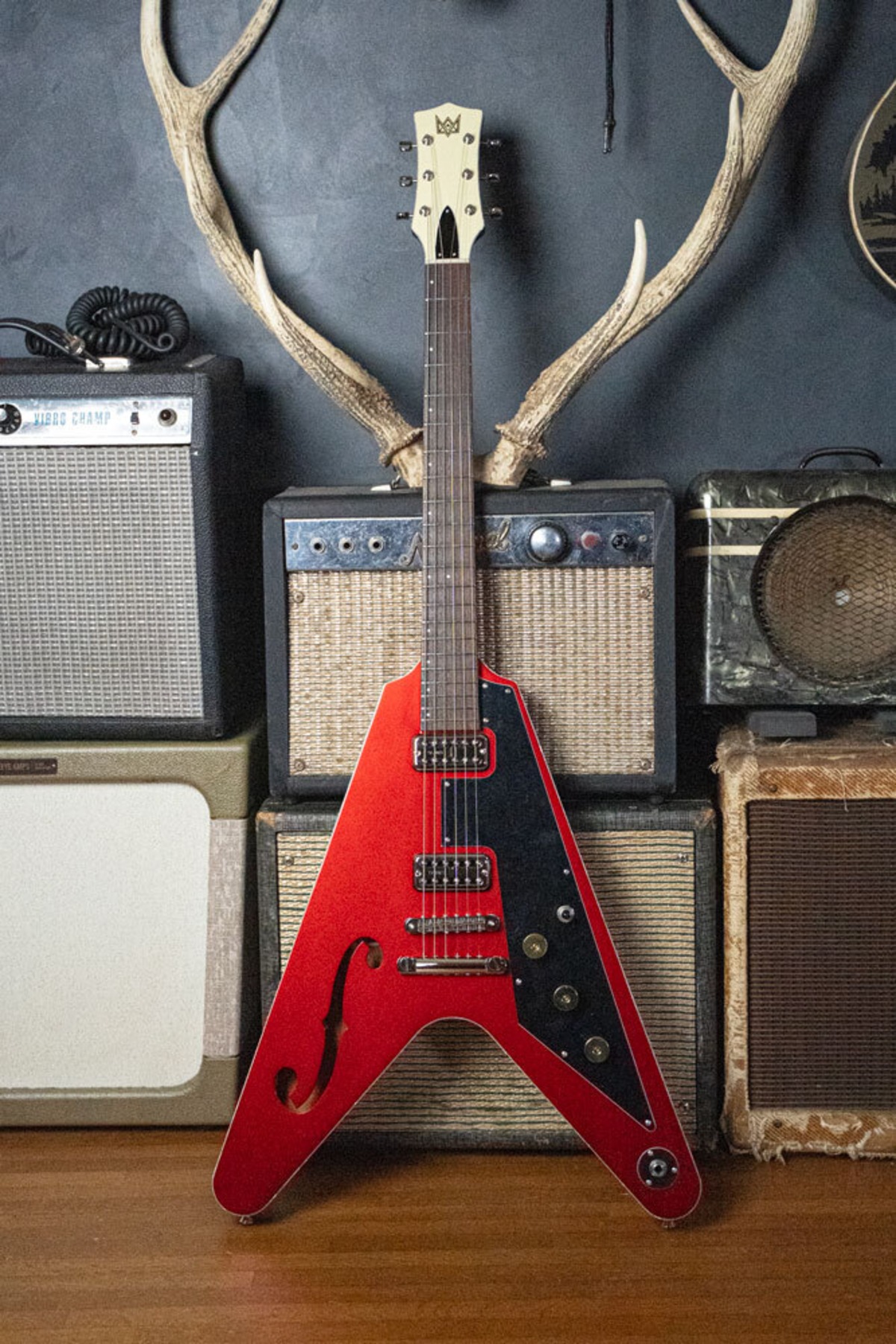 BLAST CULT " Hollow V / Candy Apple Red " | TAURUS ONLINE SHOP