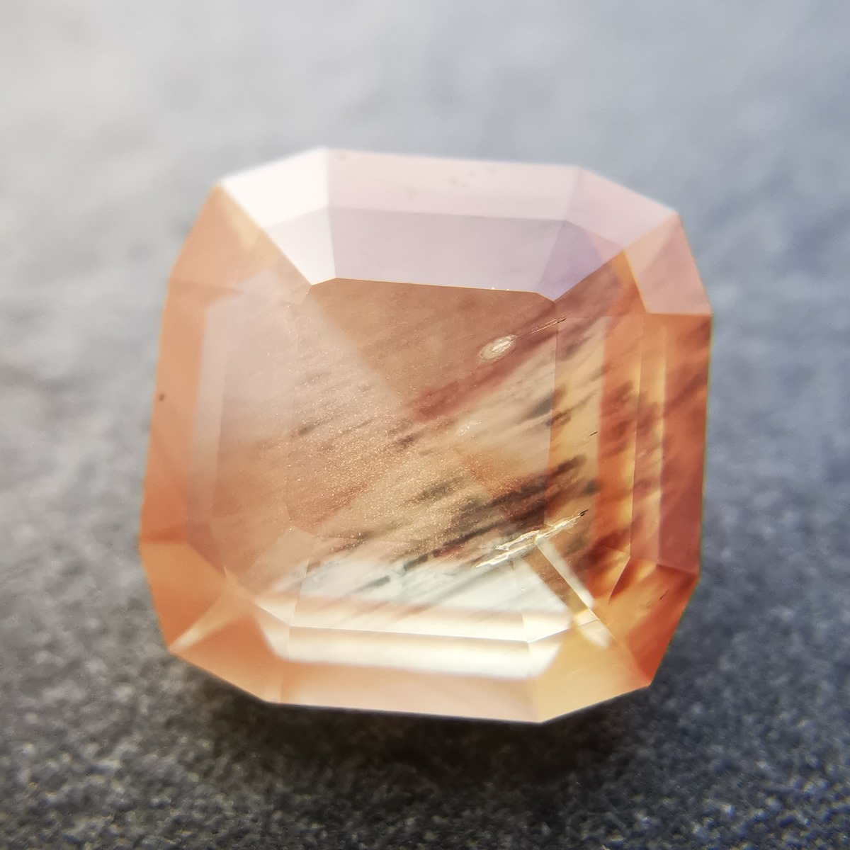 ラブラドライト 1.79ct / W-1636W | Tam＆Tam Gem