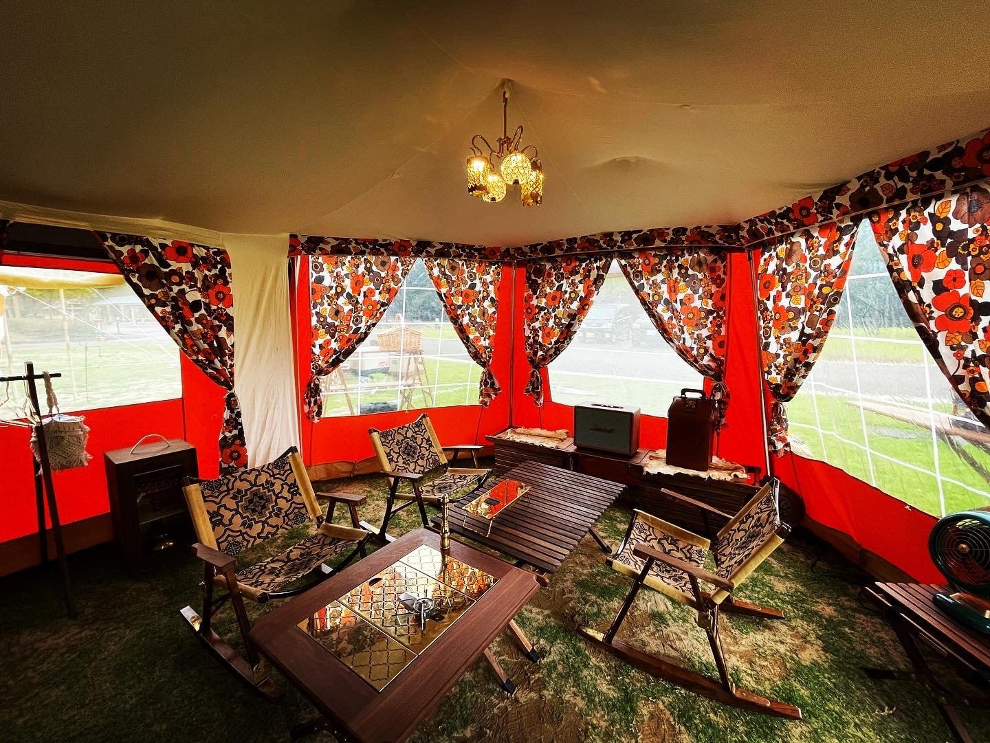 Retro Twist CHANDELIER Brass | RETROISM