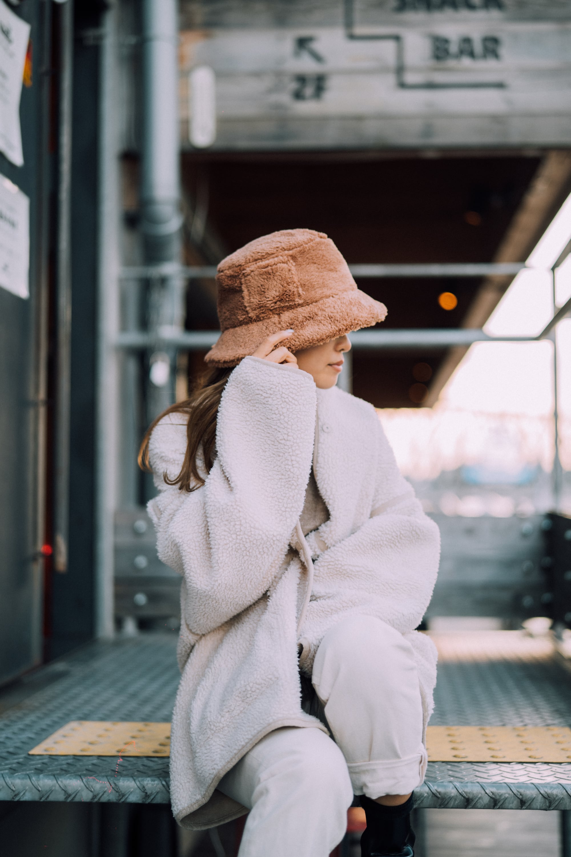 Nicol Teddy bucket hat | Blue Bullet gallery