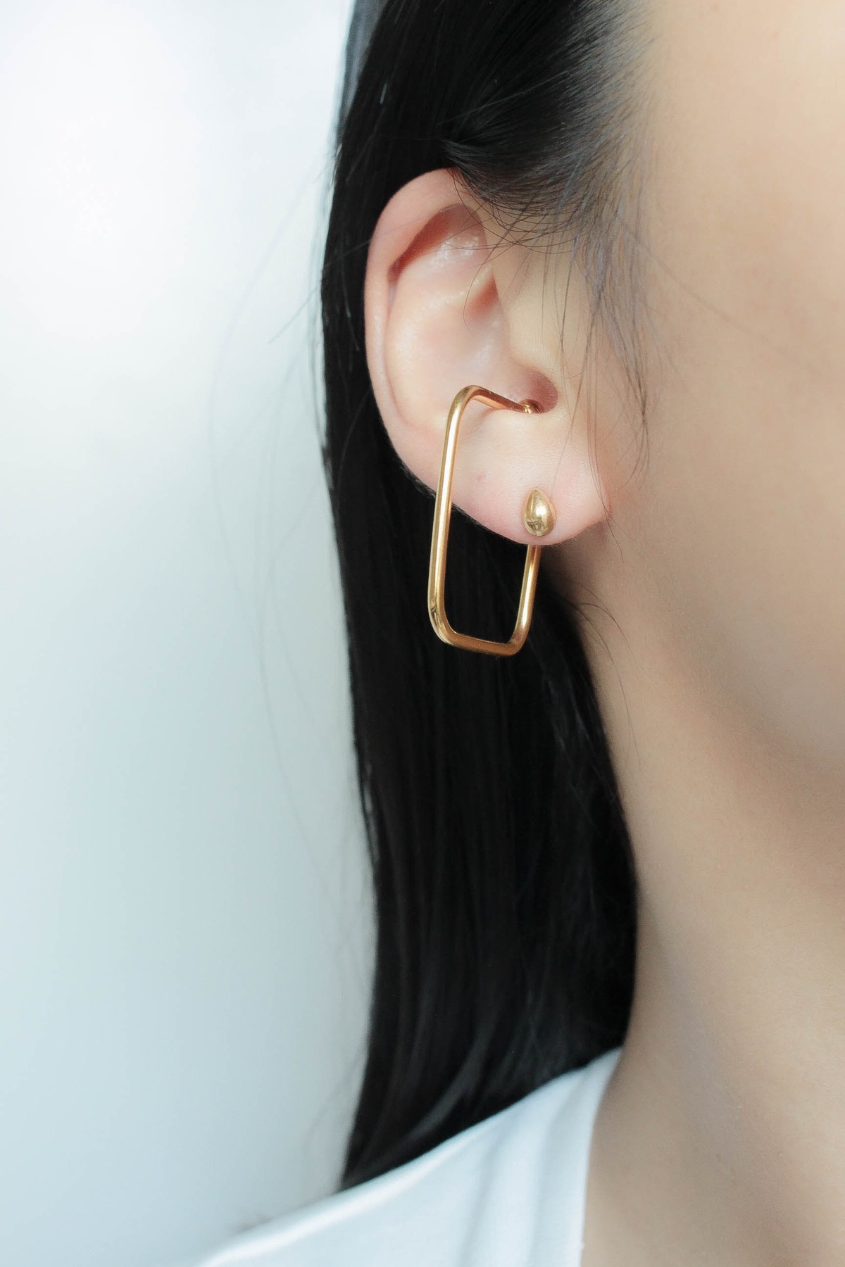 Big Square Ear Cuff | 金属アレルギー対応のアクセサリー ebine